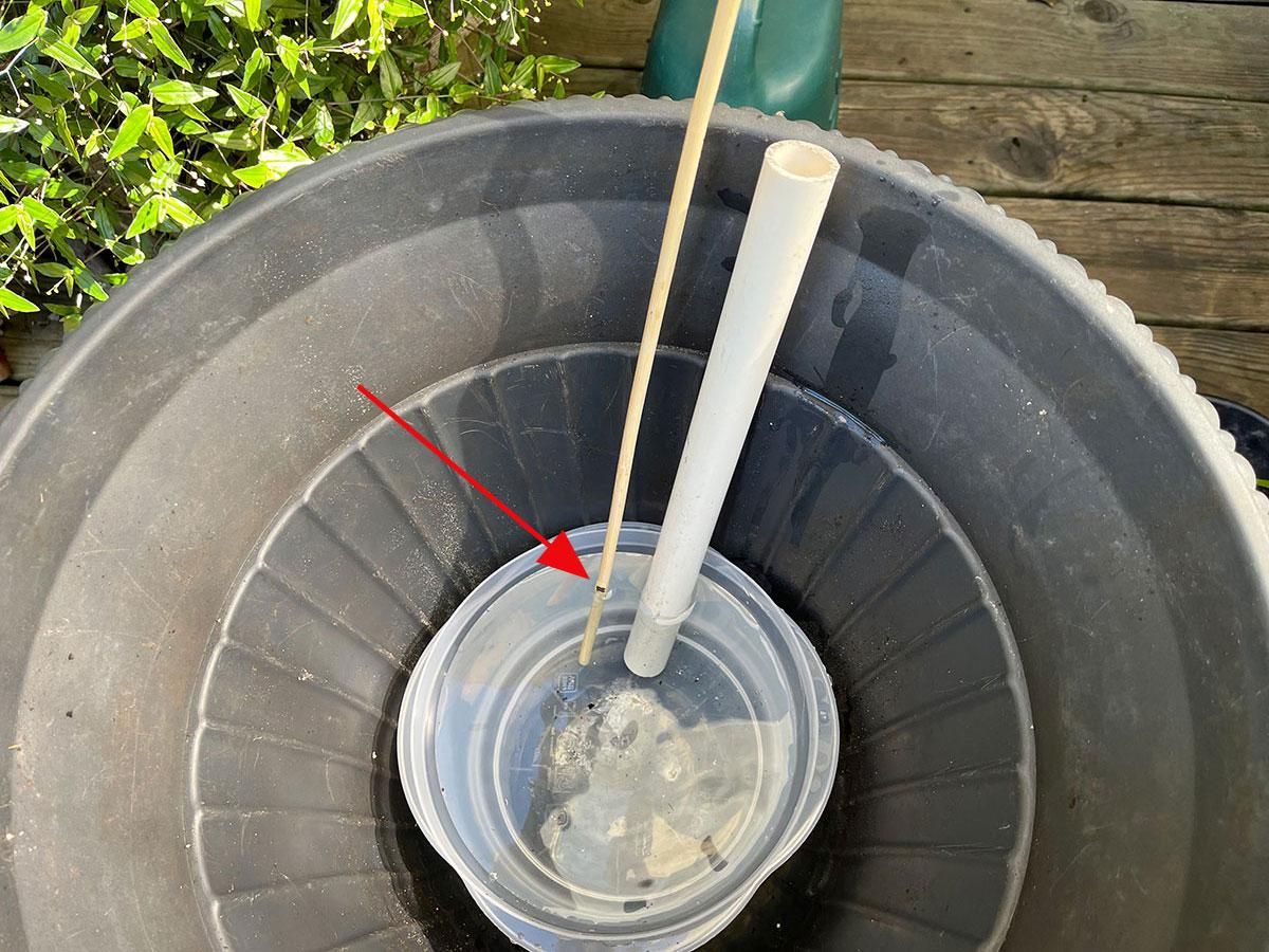 Self-Watering Planter & Water Level 'Dip-Stick' : 7 Steps (with ...