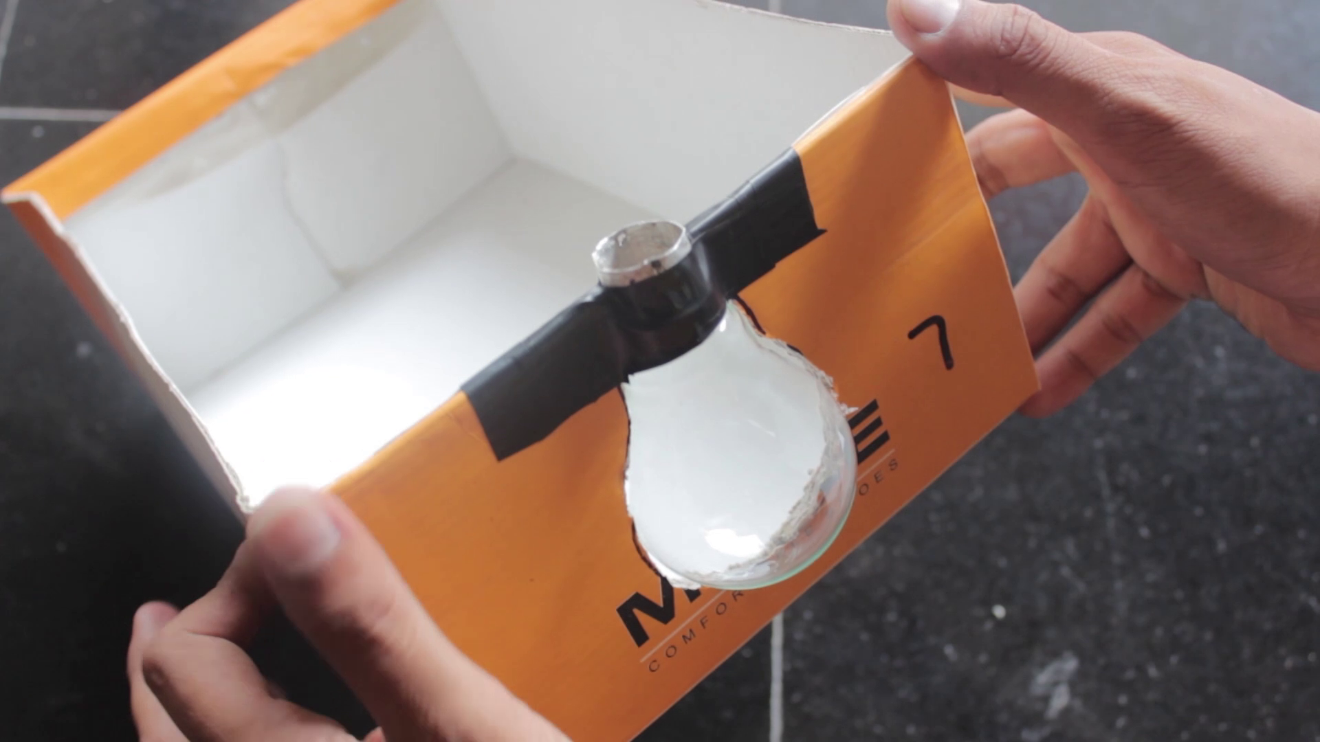 DIY Make Light Bulb Smart Phone Projector at Home Easy Way : 9 Steps ...