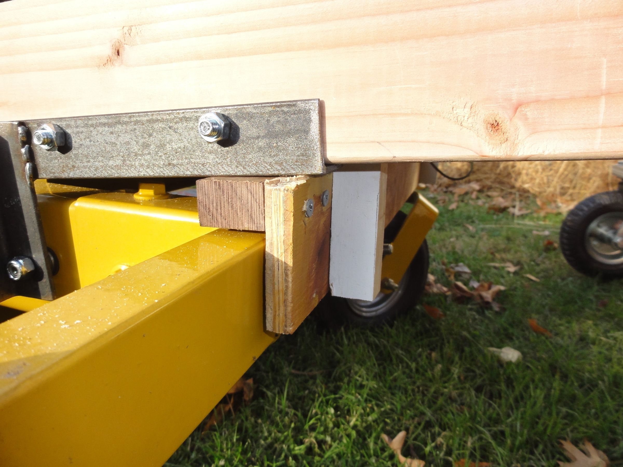 Leaf Plow for Zero Turn Mower : 7 Steps (with Pictures) - Instructables