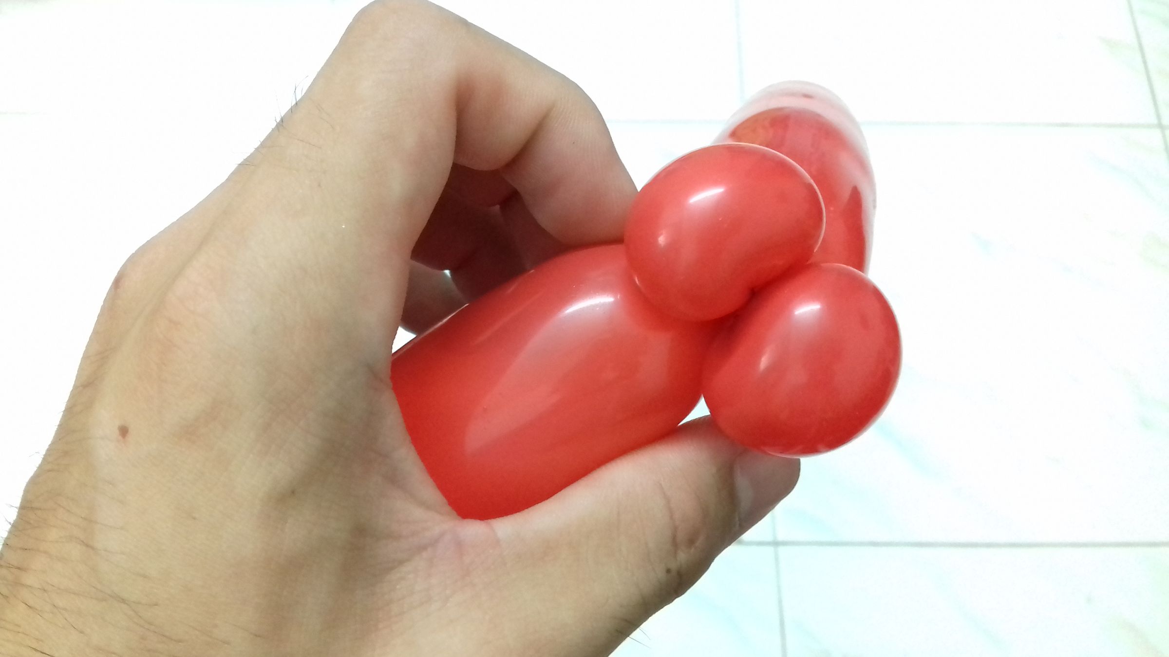 Balloon Twisting- Basic Skills- Types of Twists : 4 Steps - Instructables