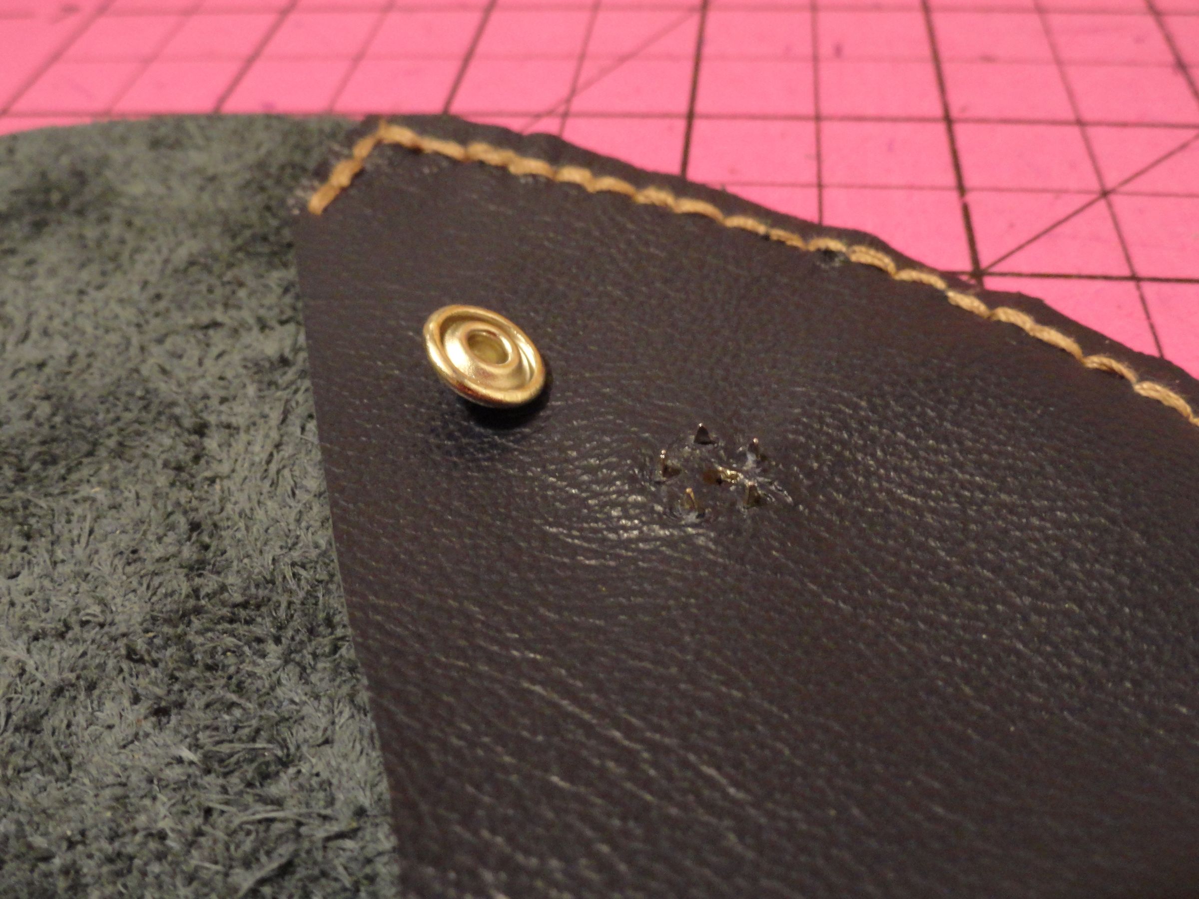 Leather Hatchet Sheath : 9 Steps (with Pictures) - Instructables