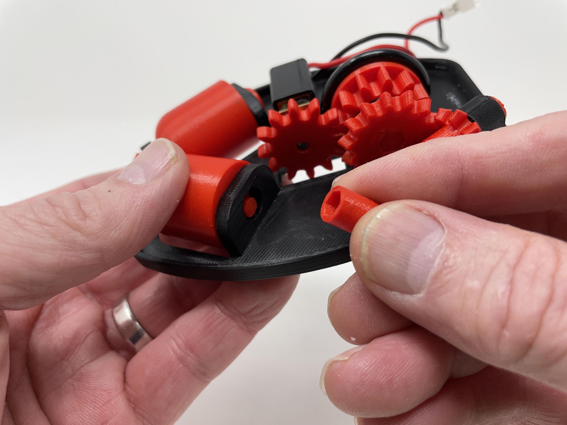 Crayon Car Mechanism. : 5 Steps (with Pictures) - Instructables