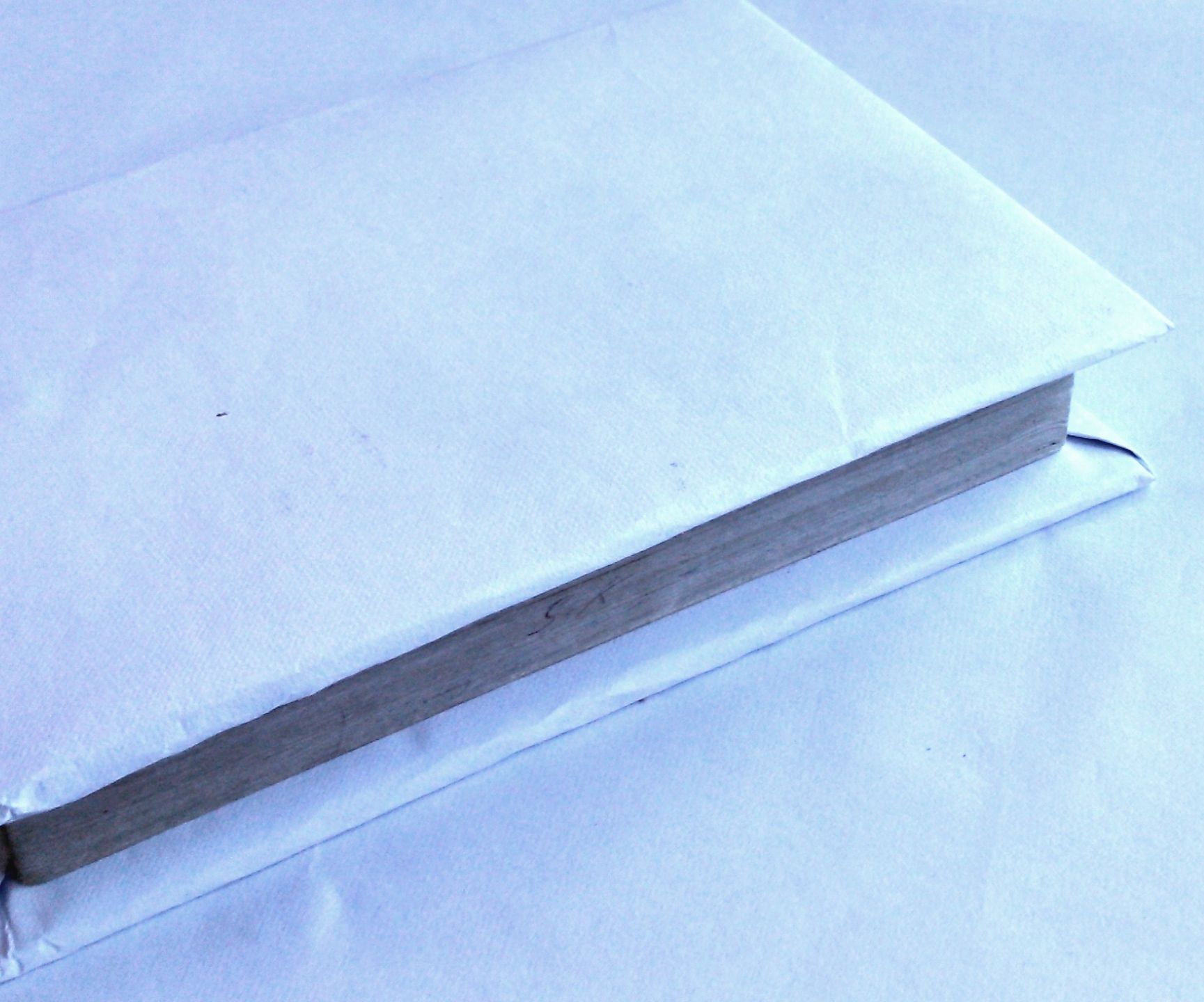 Hard Bond Any Paperback Book : 4 Steps - Instructables