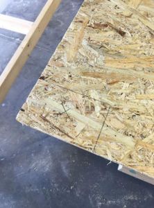 Simple Workshop Workbench : 9 Steps (with Pictures) - Instructables