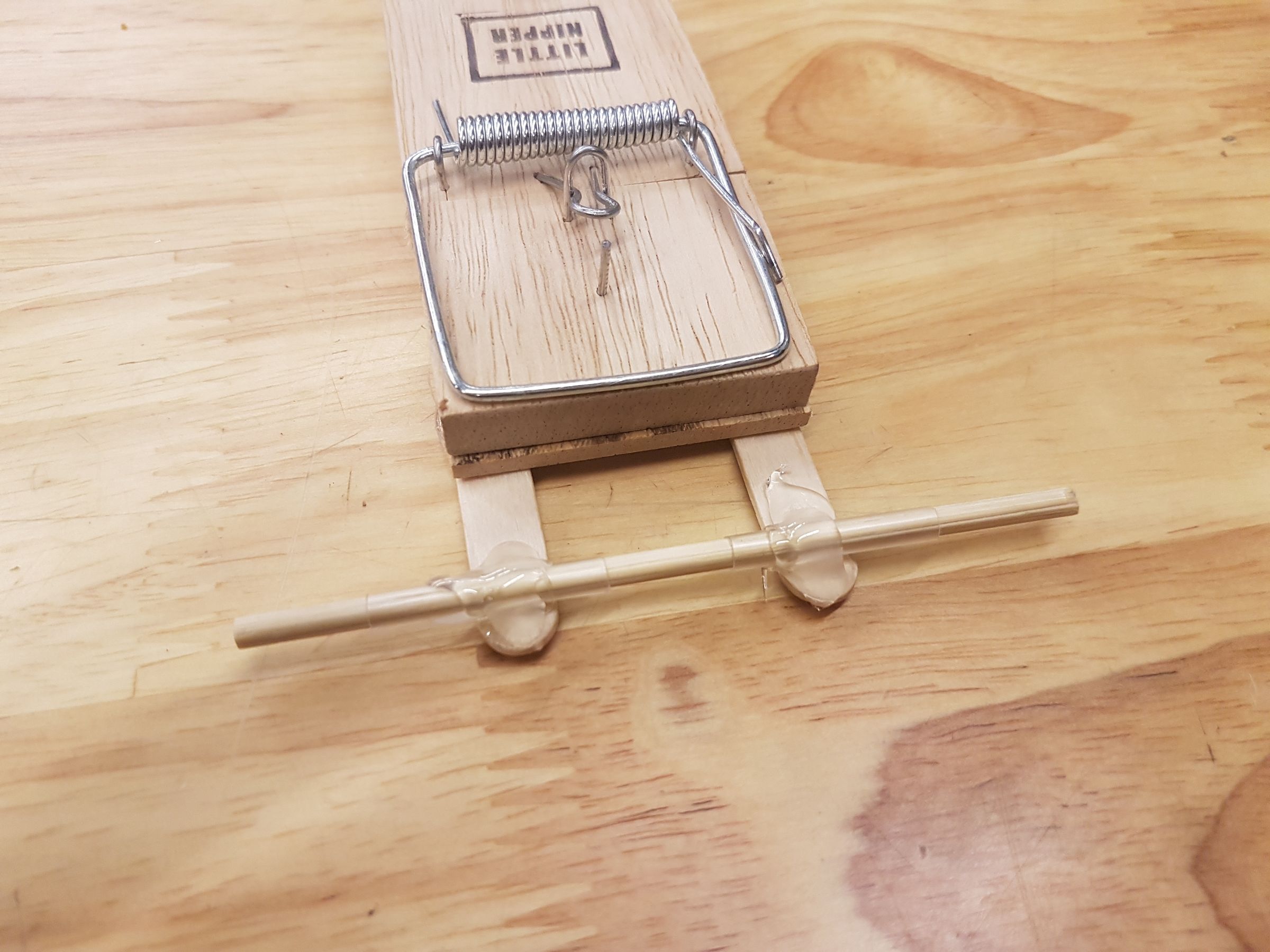 Mousetrap Car : 6 Steps (with Pictures) - Instructables