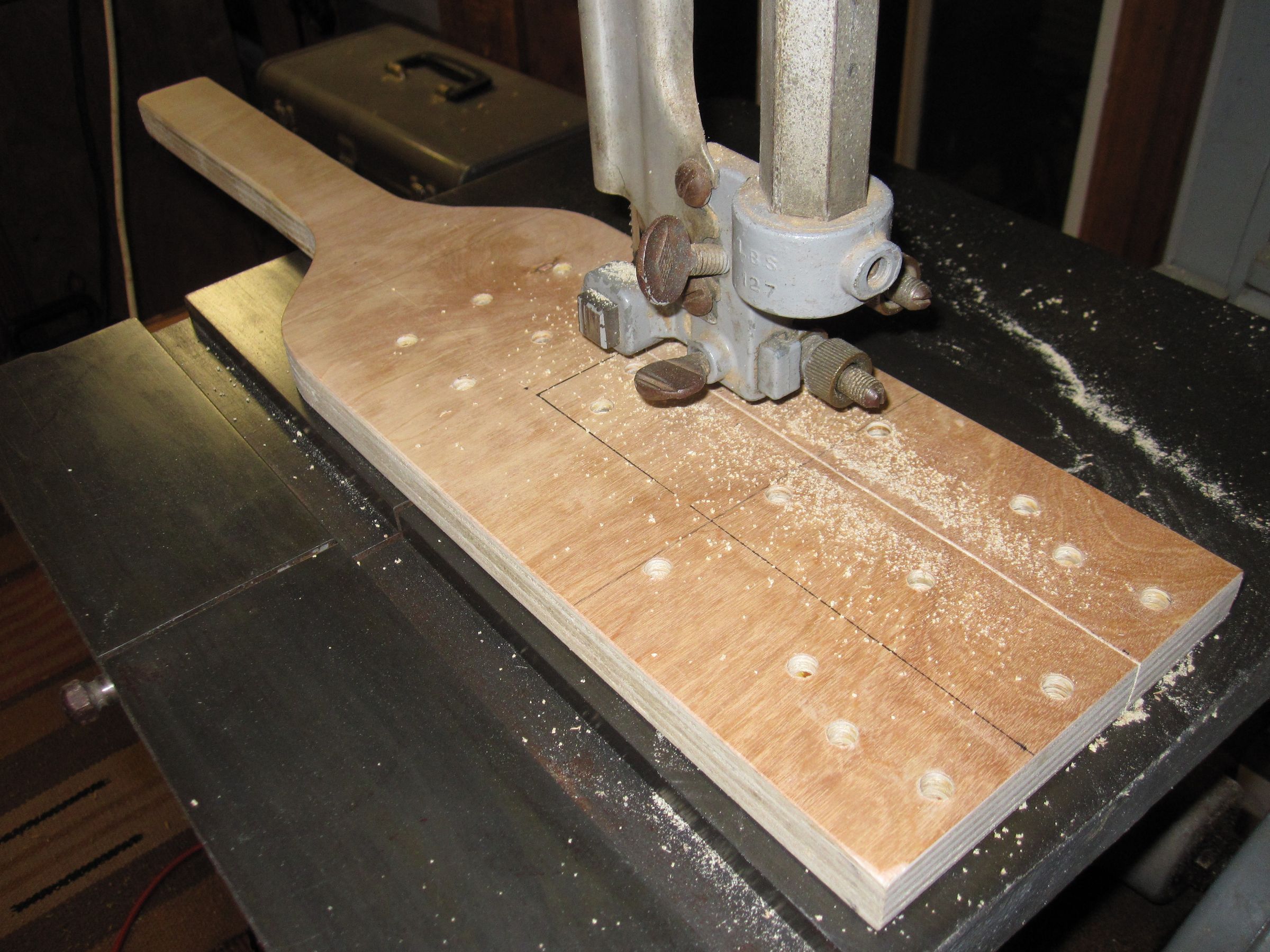 Build a Scale to Weigh Bee Hives : 7 Steps (with Pictures) - Instructables