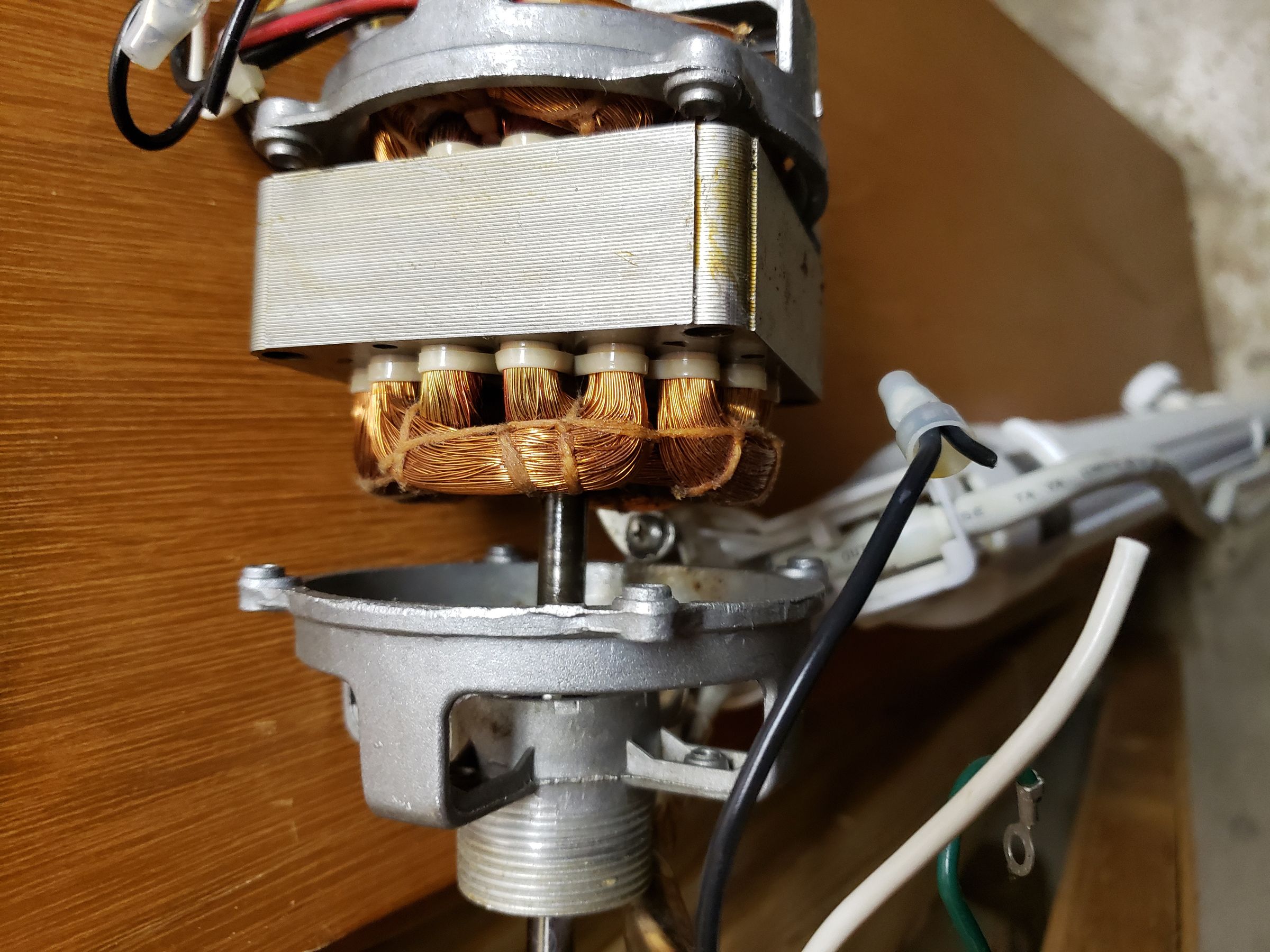 Repair a Fan That Won't Turn : 6 Steps - Instructables