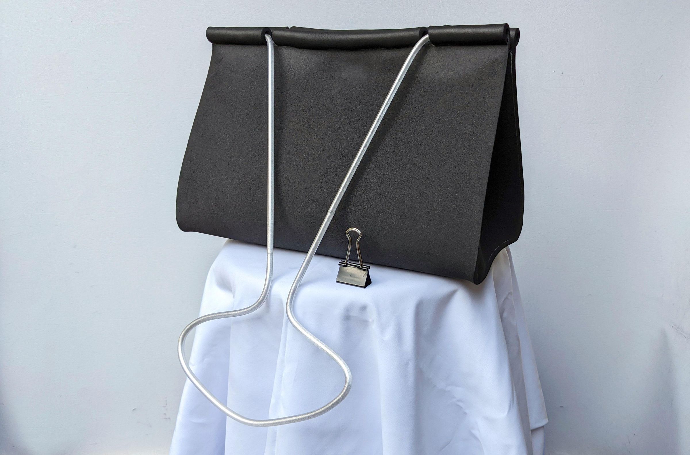 Giant Binder Clip Bag : 12 Steps (with Pictures) - Instructables