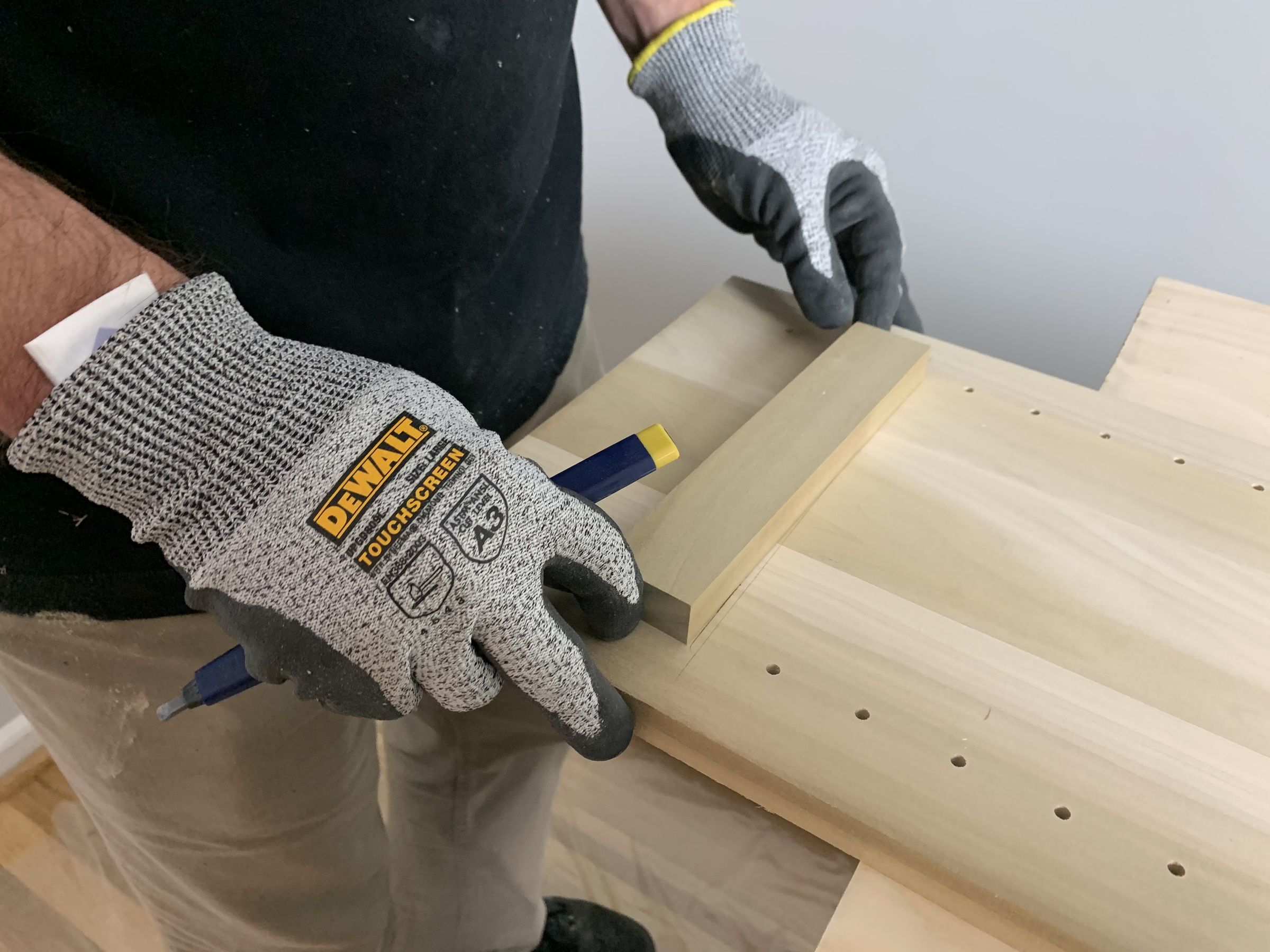 Build Your Own Hardwood Built-In Bookcases! : 8 Steps (with Pictures ...