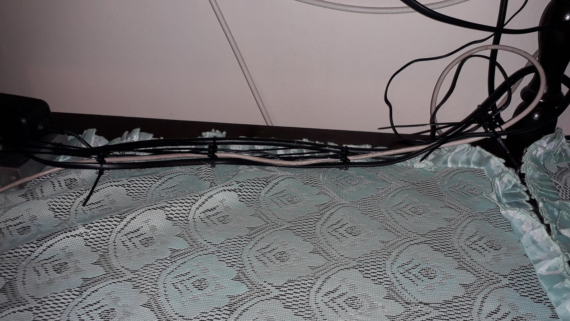 Zip Tie Cable Management : 8 Steps - Instructables