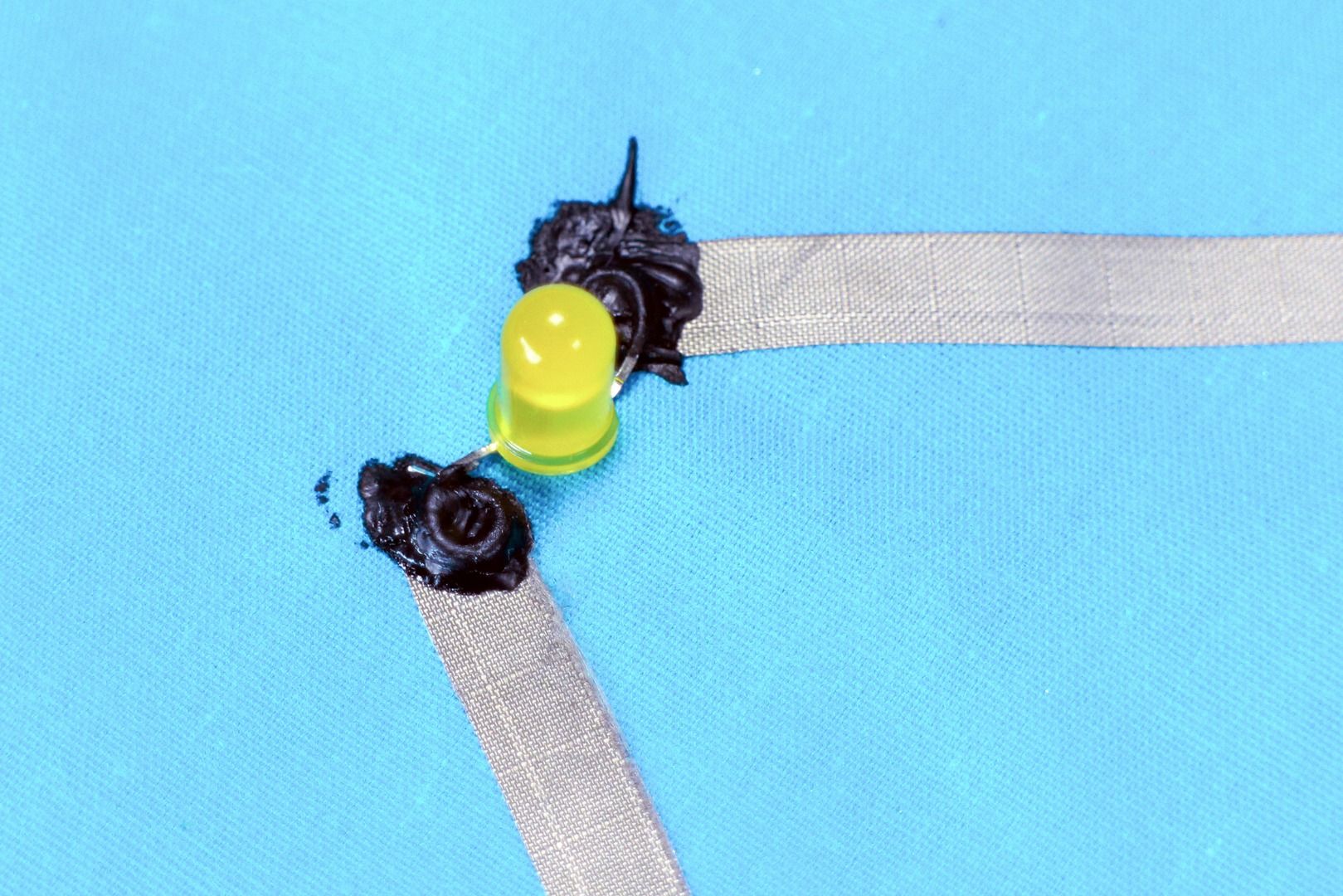 How to Work With Conductive Fabric : 19 Steps (with Pictures ...