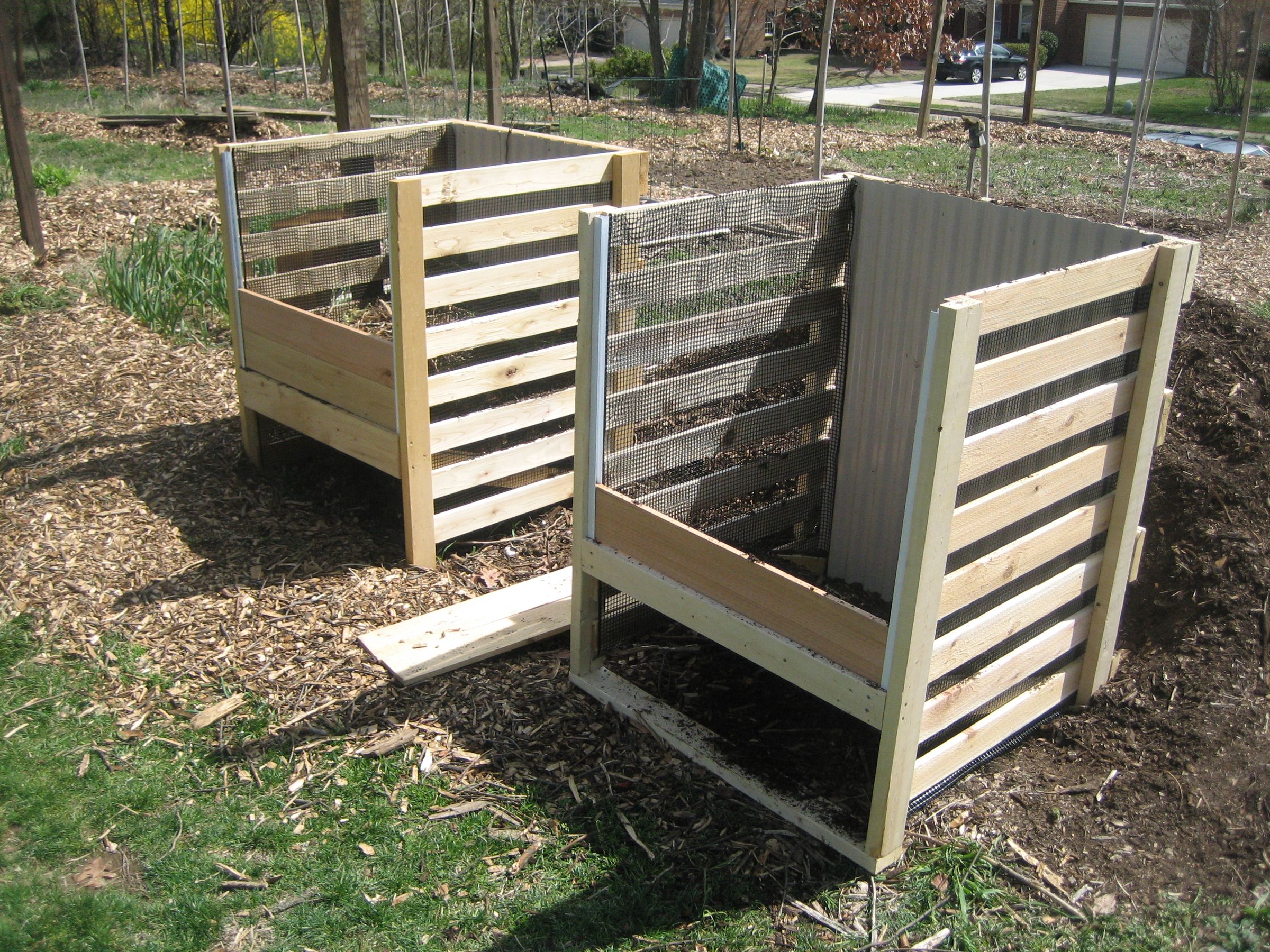 Wood Frame Compost Bin : 9 Steps (with Pictures) - Instructables
