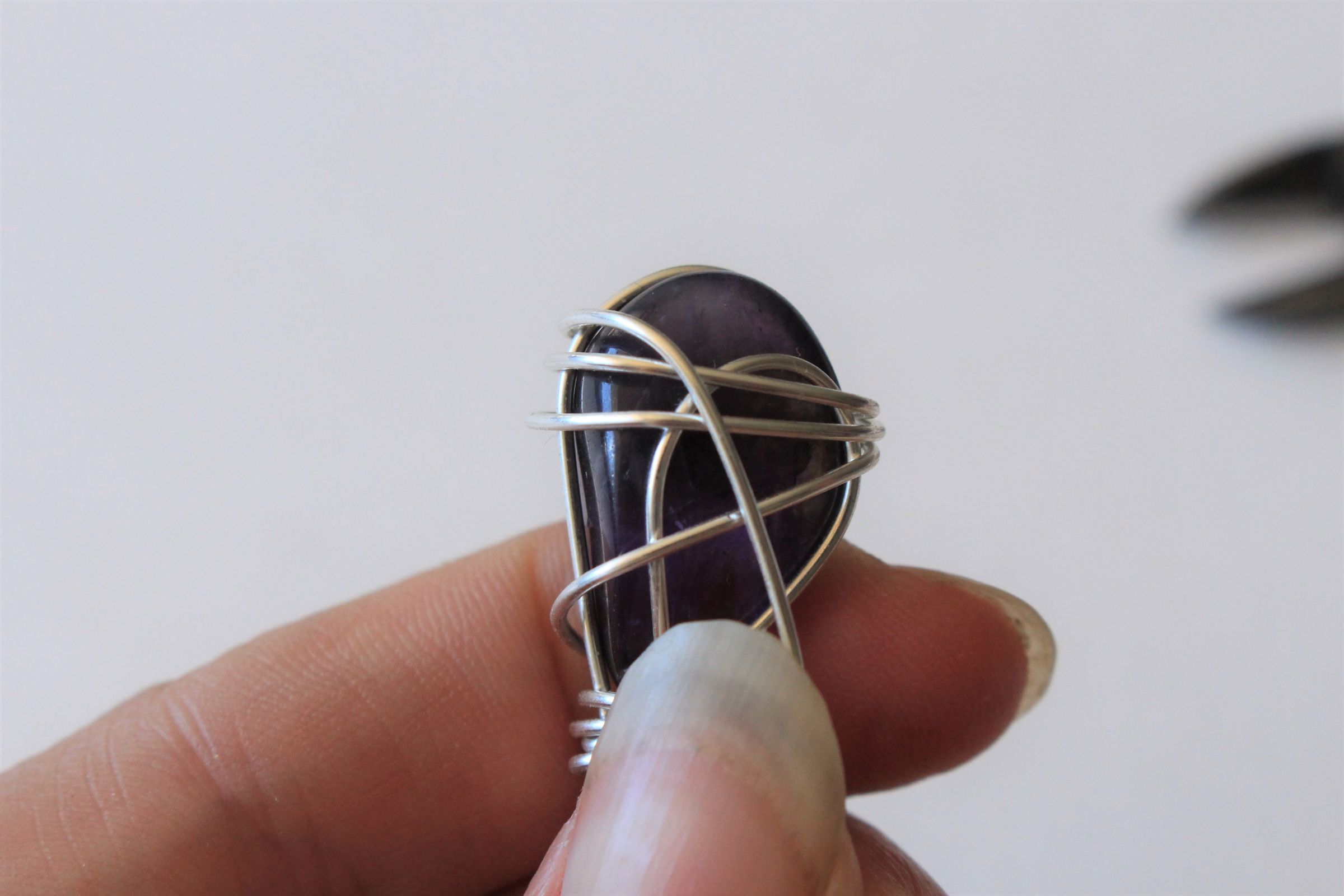 Wire Wrapped Stone Pendants : 11 Steps (with Pictures) - Instructables
