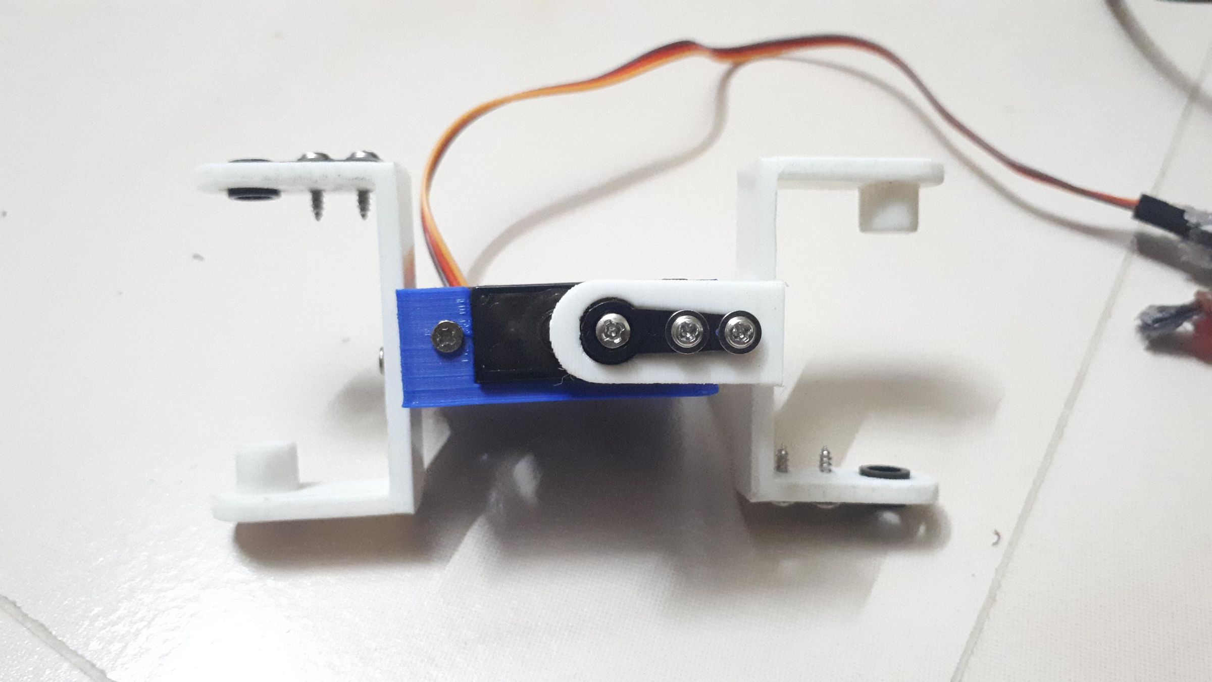 Inchworm Robot - Modular, Move Allsides With BT App : 22 Steps (with ...