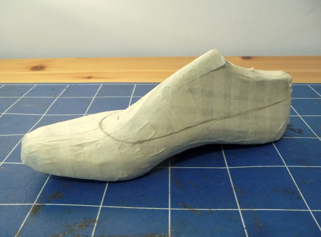Make Your Own Shoe Pattern : 6 Steps - Instructables