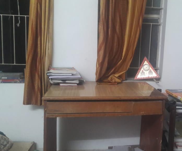 PROPER STUDY TABLE ARRANGEMENT : 3 Steps - Instructables