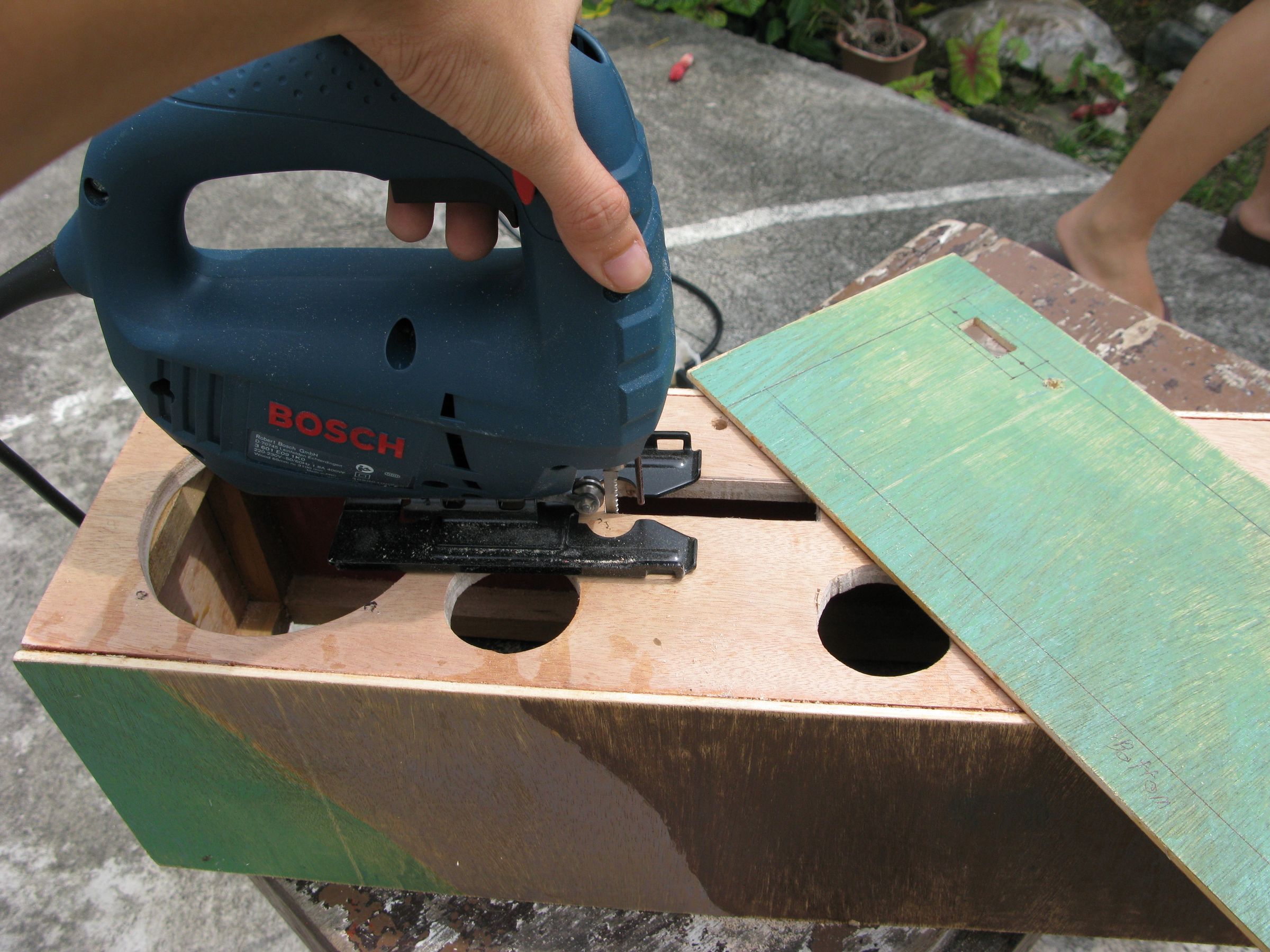 DIY Portable Boombox (from SCRATCH!) : 18 Steps (with Pictures ...