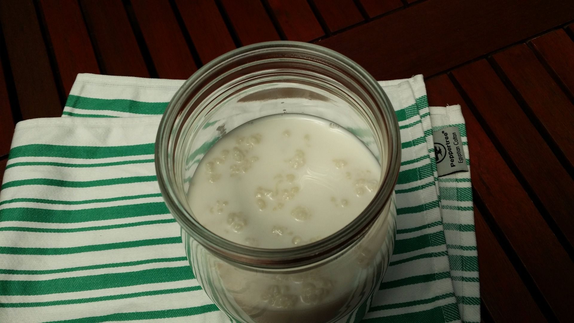 How to Make Home-made Kefir : 4 Steps - Instructables