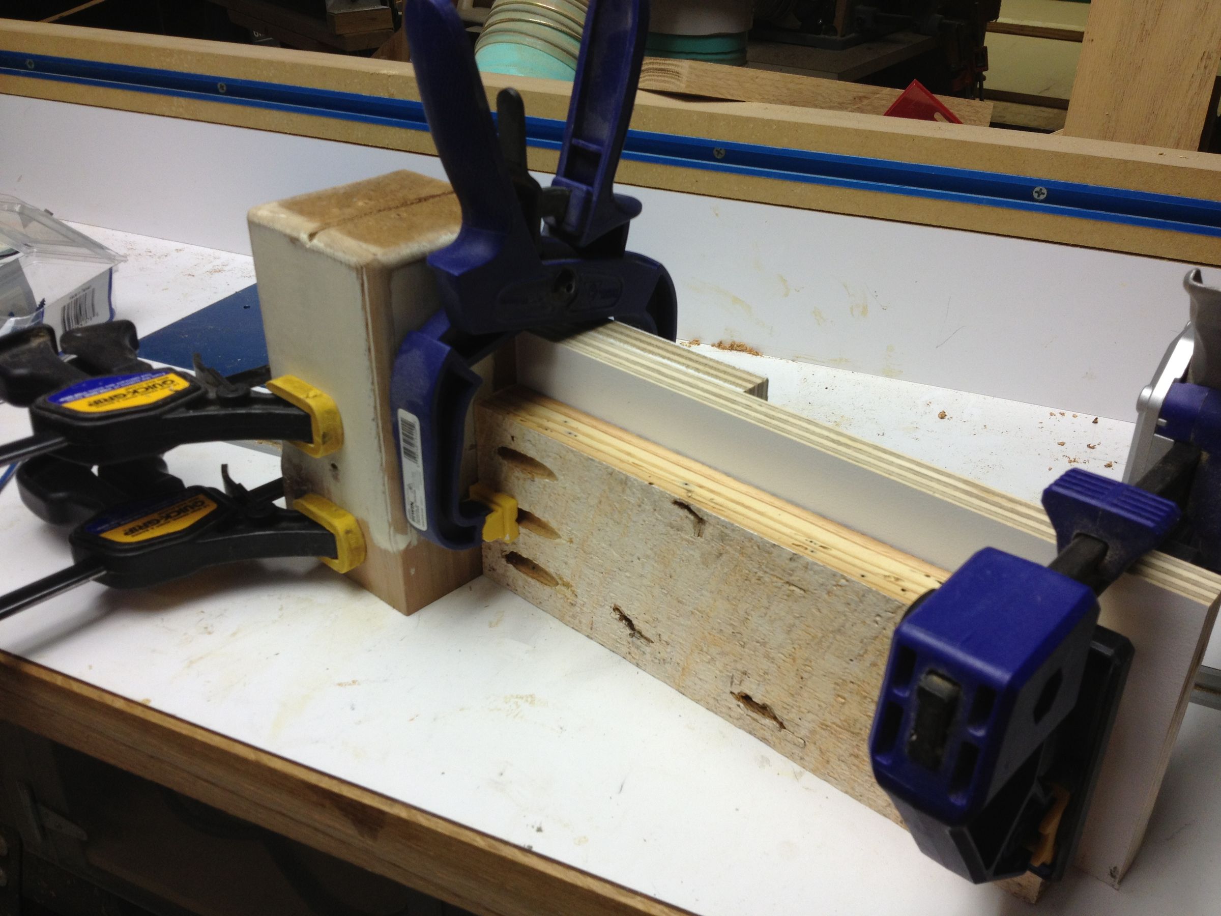 Build a Farmhouse Table : 5 Steps (with Pictures) - Instructables