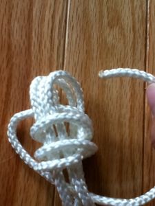 How to Tie a Monkeys Fist Knot in Less Than 5 Minutes - Instructables