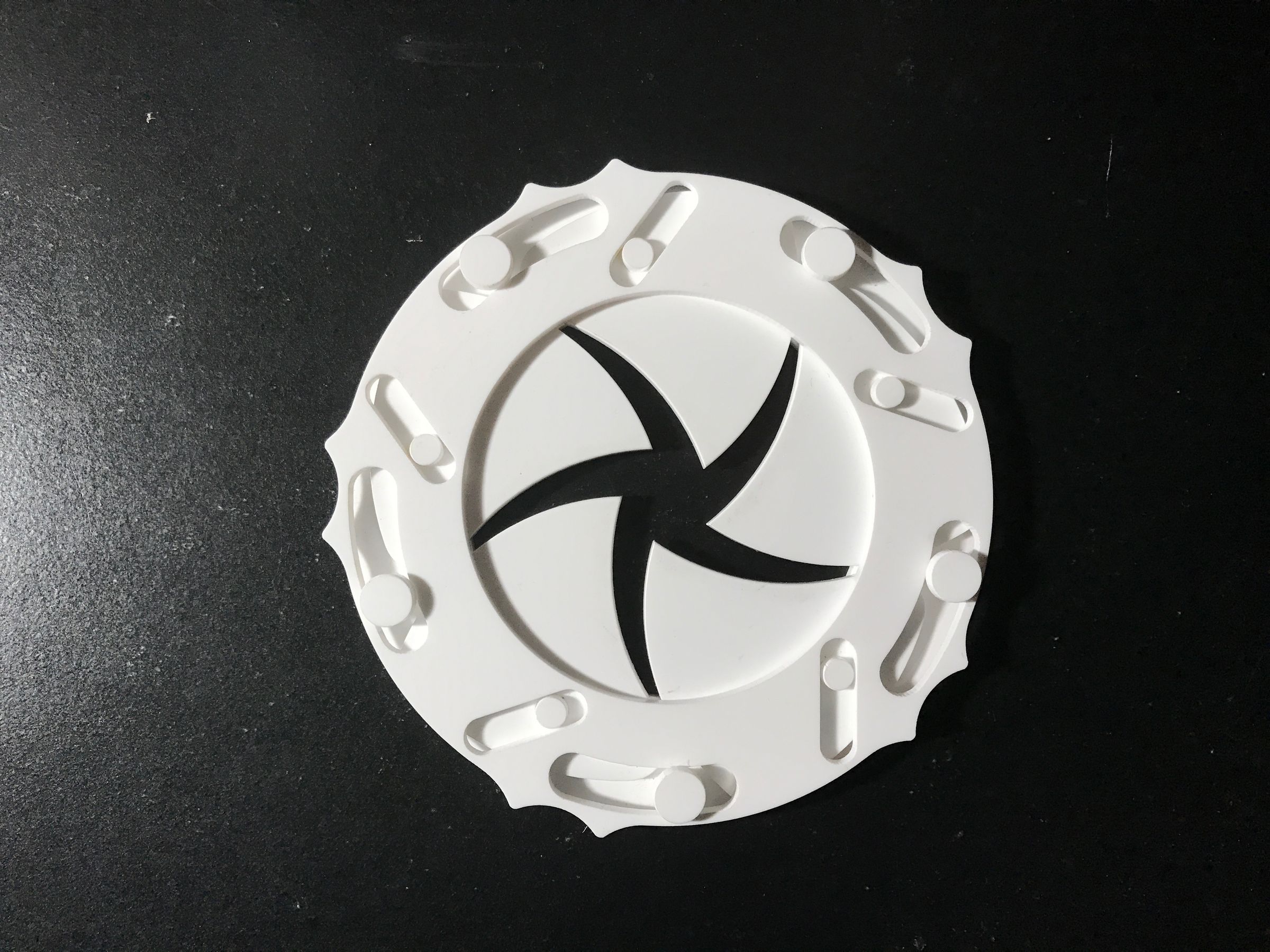 Mechanical Iris Box : 6 Steps (with Pictures) - Instructables