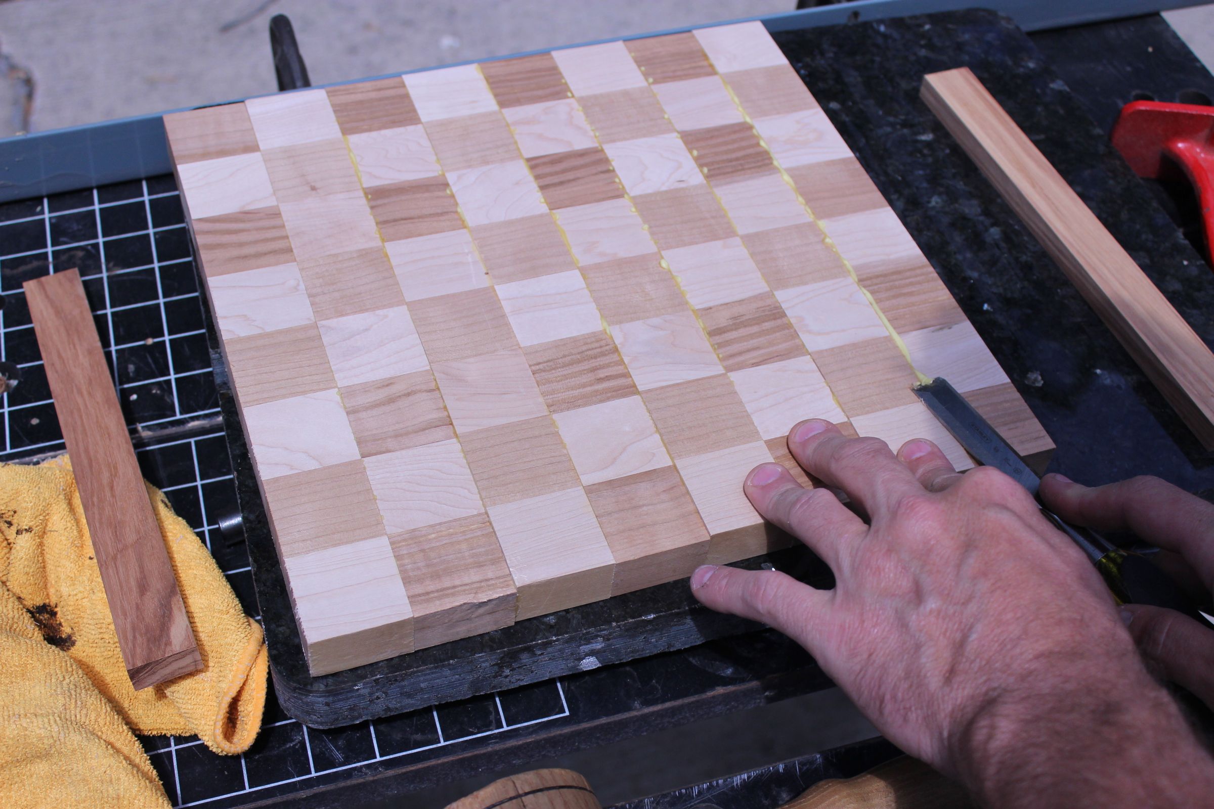 Solid Wood Chess-board : 9 Steps (with Pictures) - Instructables