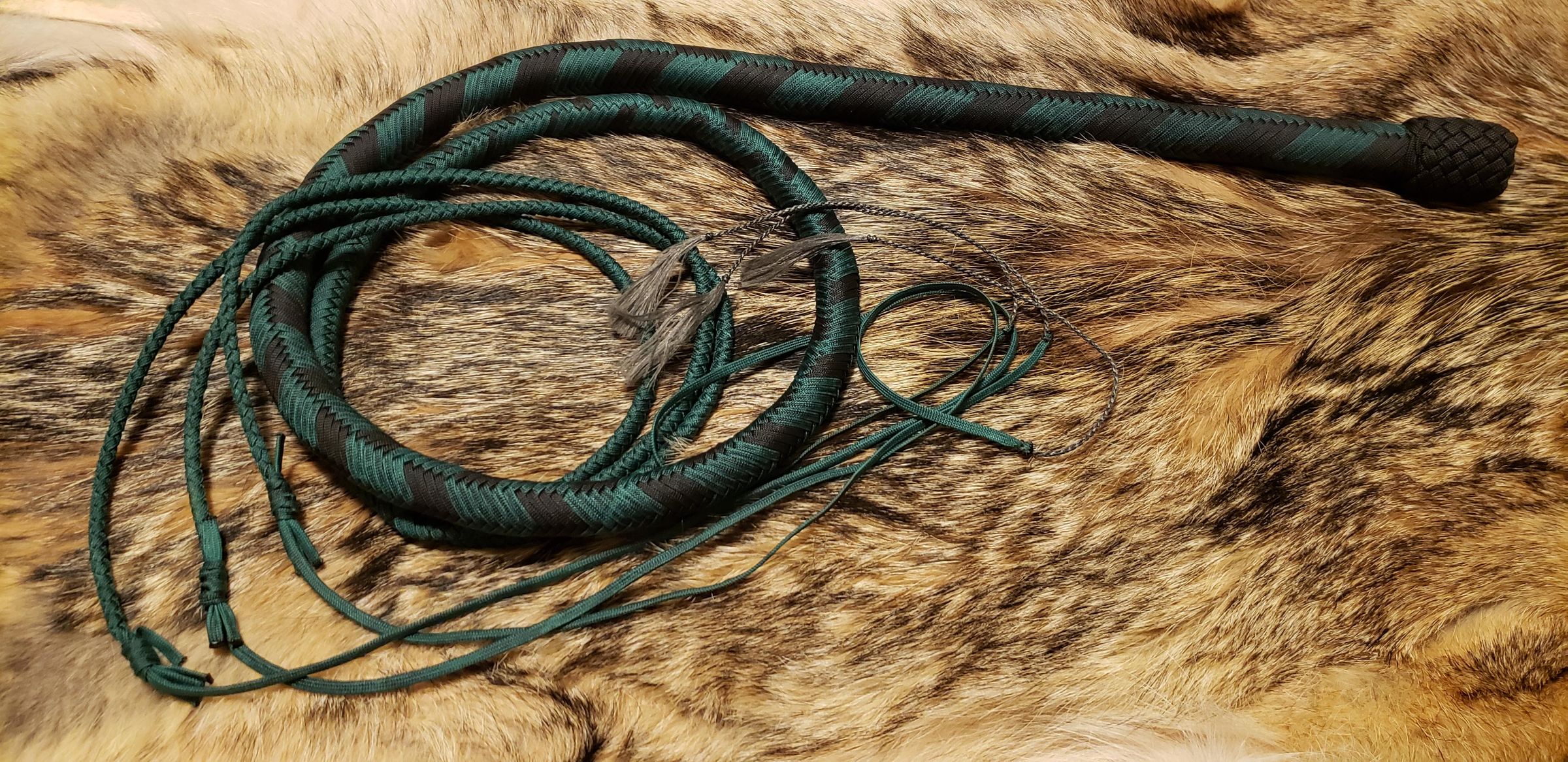 How to Make a 24 Plait 5 Belly Nylon Bullwhip : 10 Steps (with Pictures ...