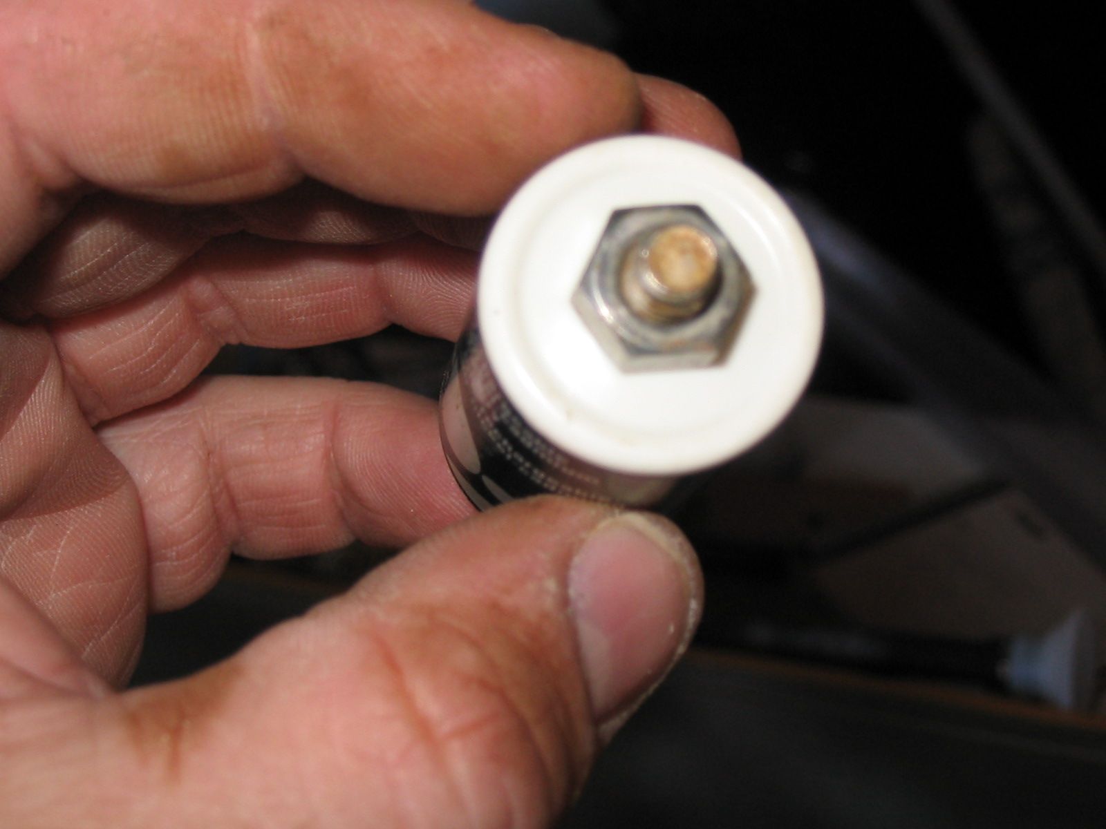 AA to D Cell Adapter : 4 Steps - Instructables