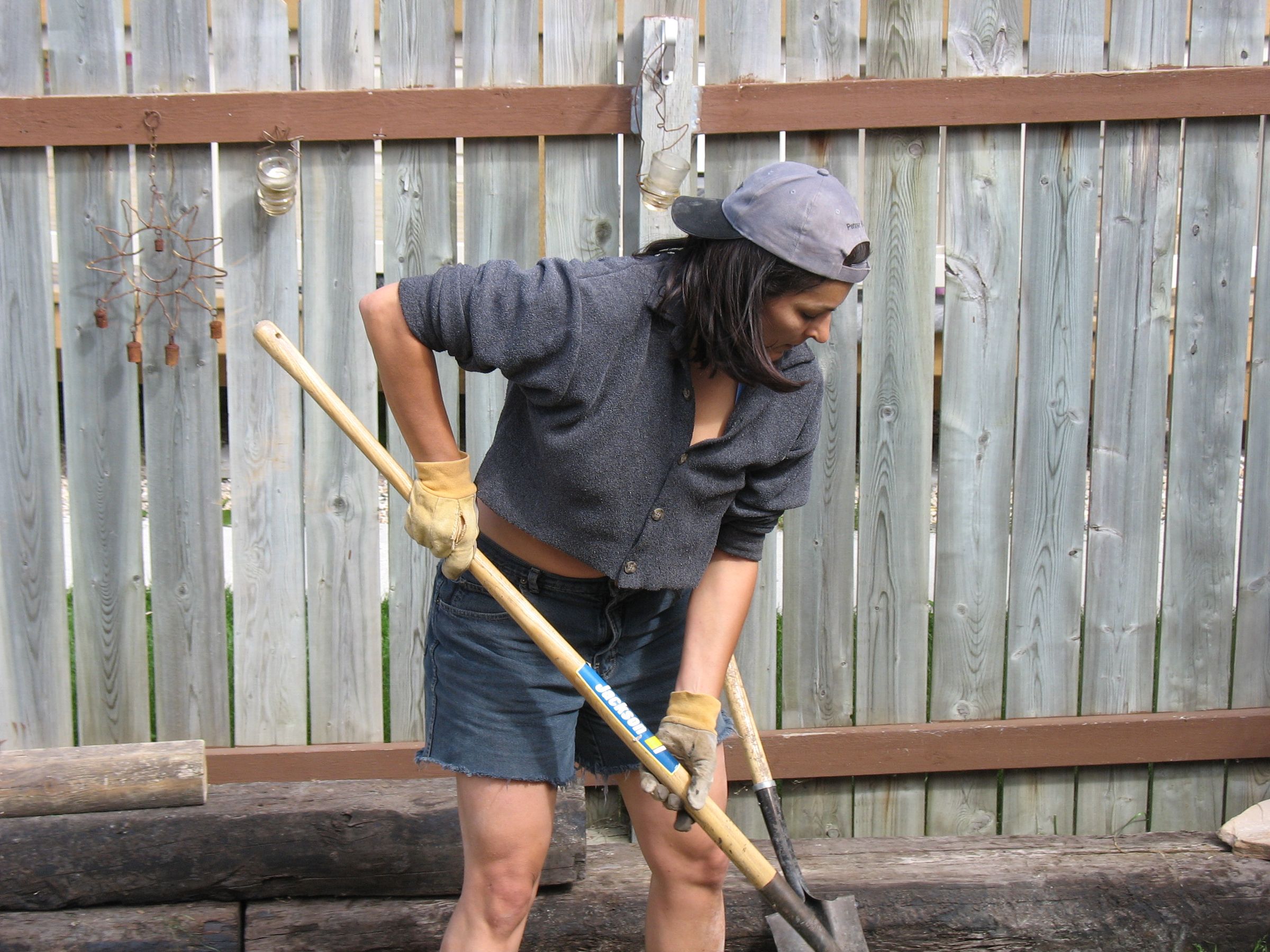 Create Waterfall Feature in Your Backyard : 10 Steps - Instructables