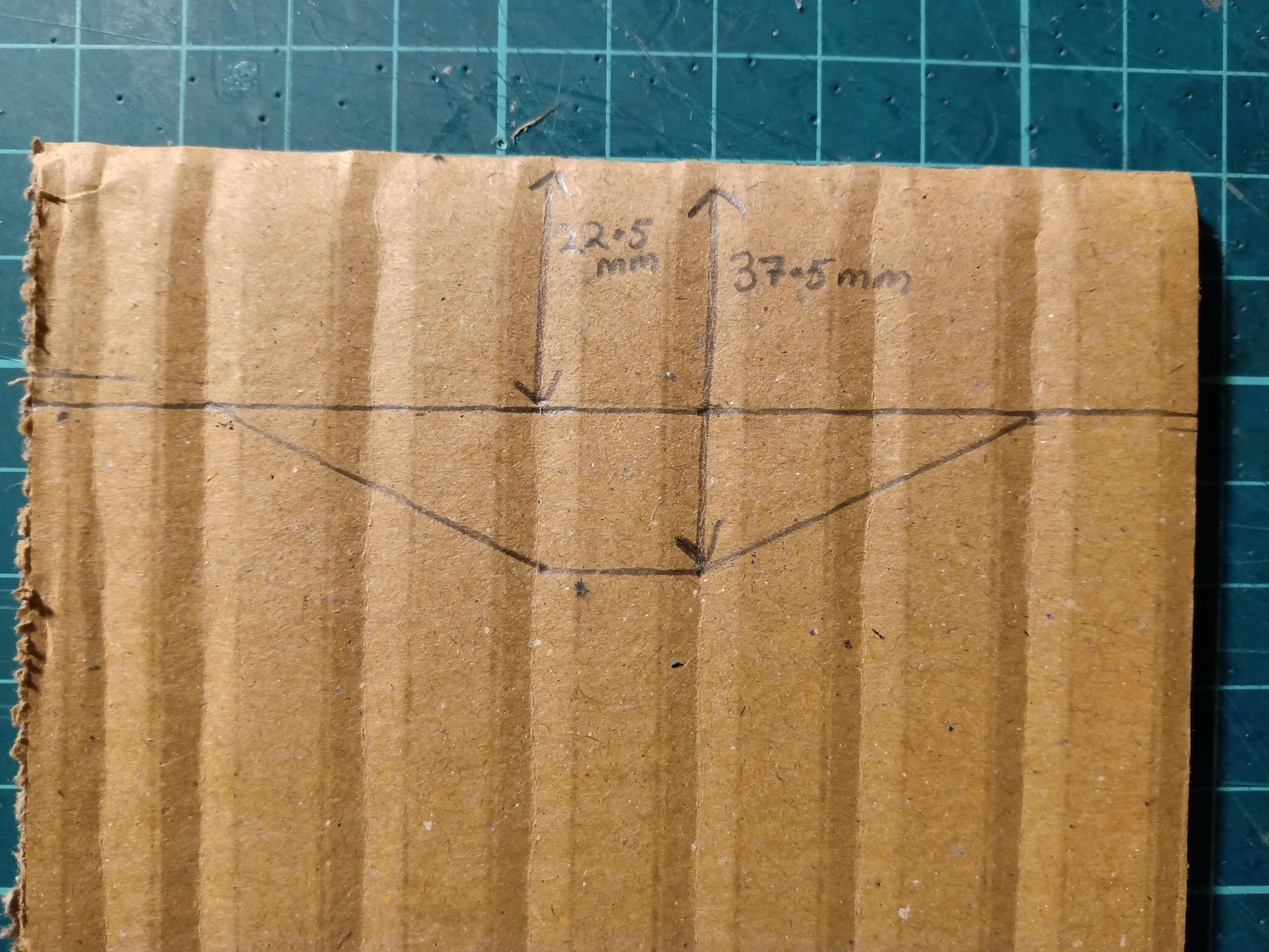Cardboard Desk Tidy : 10 Steps (with Pictures) - Instructables