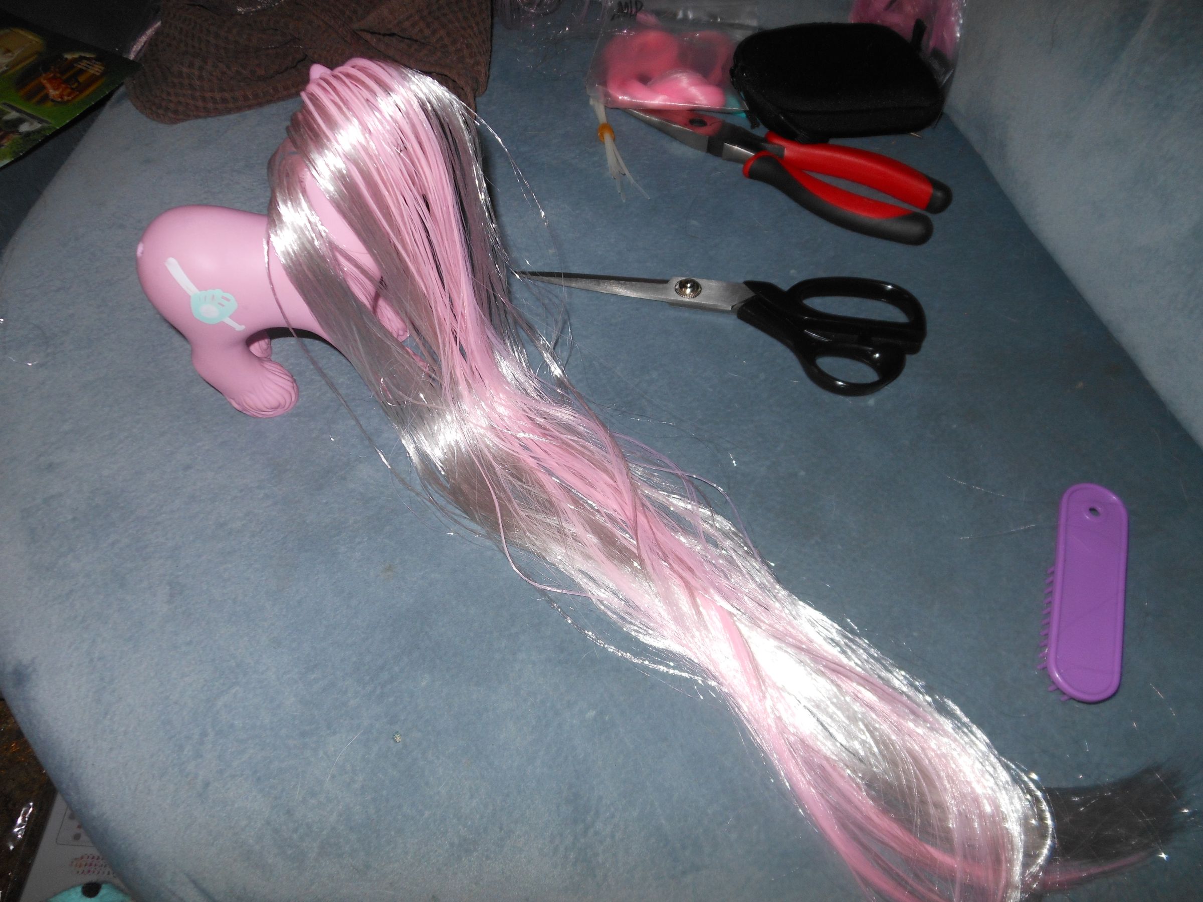 My Little Pony - Rehairing : 6 Steps - Instructables