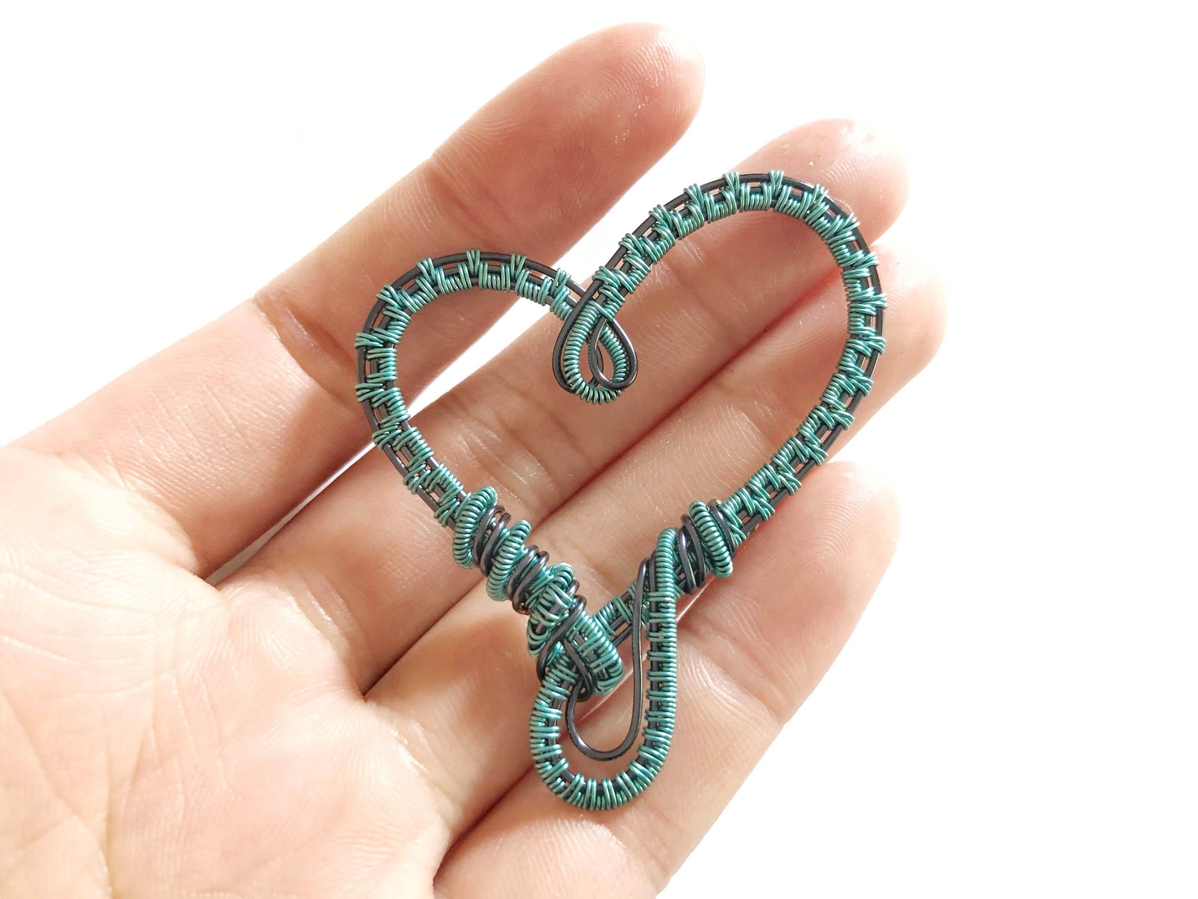 Woven Wire Hearts : 17 Steps (with Pictures) - Instructables