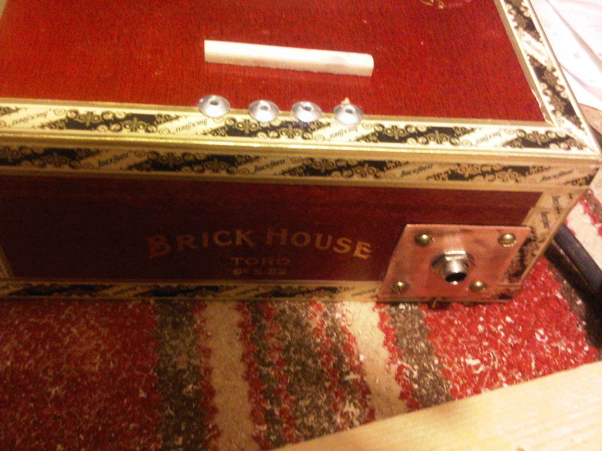 4 String Electric Cigar Box Guitar - Instructables