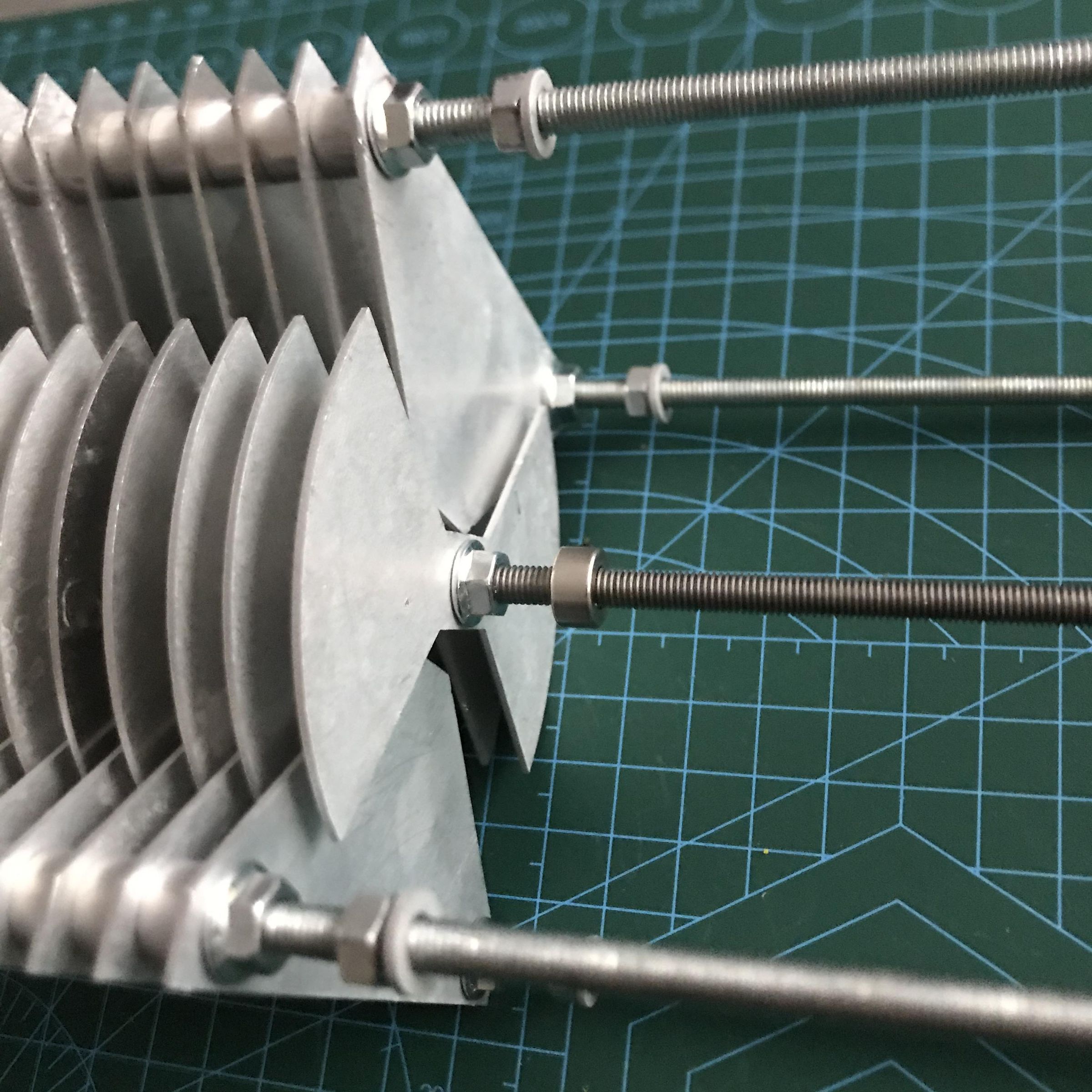 High Voltage Butterfly Capacitor for Loop Antennas - TA1LSX (with ...