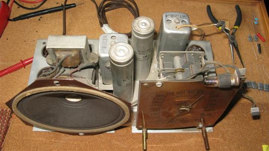 Vintage Tube Radio & MP3 Upgrade : 7 Steps (with Pictures) - Instructables