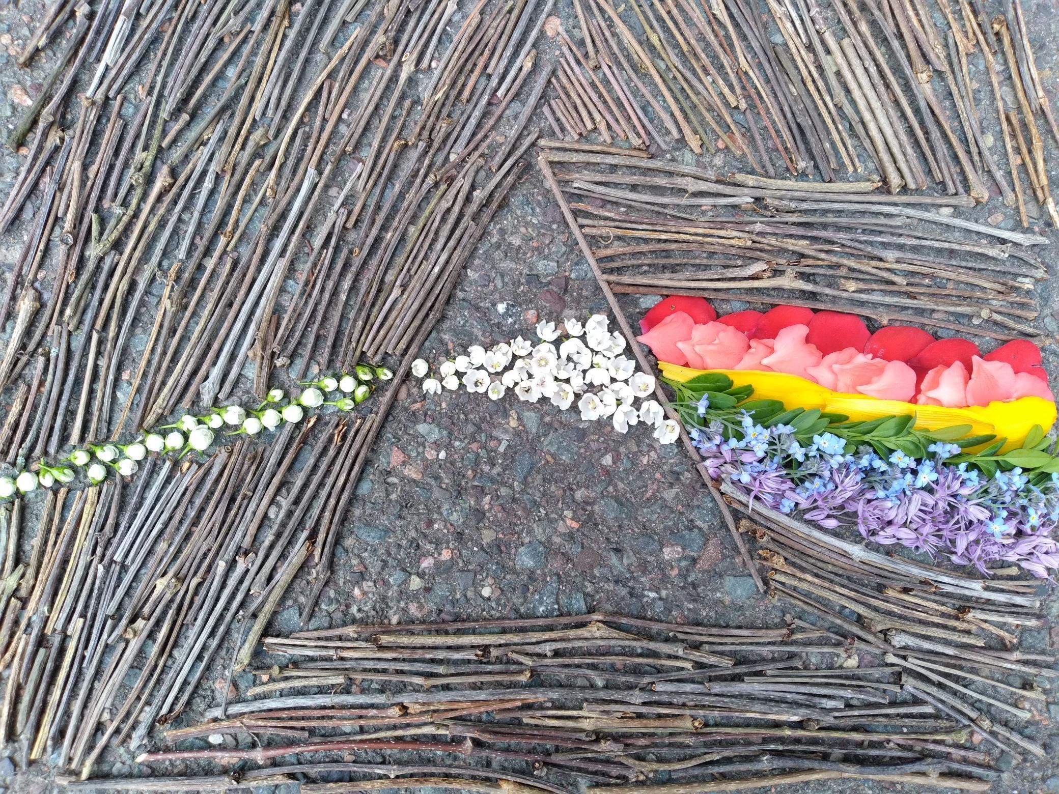Ephemeral Nature Art - Dark Side of the Moon : 6 Steps (with Pictures ...