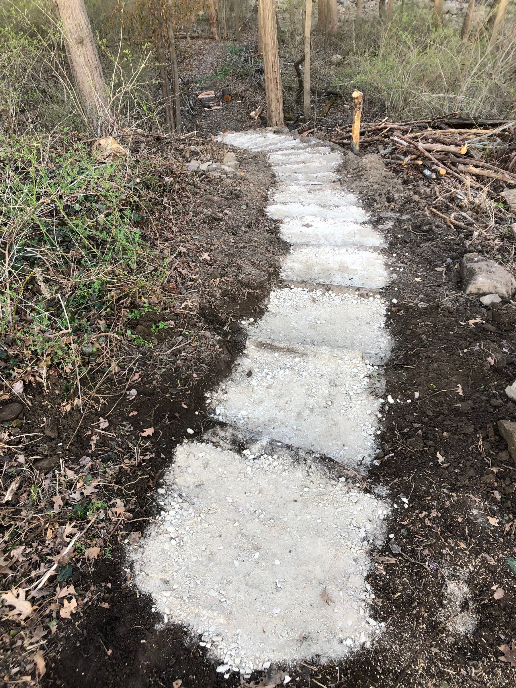 Log Path Cut Into a Hill : 5 Steps (with Pictures) - Instructables