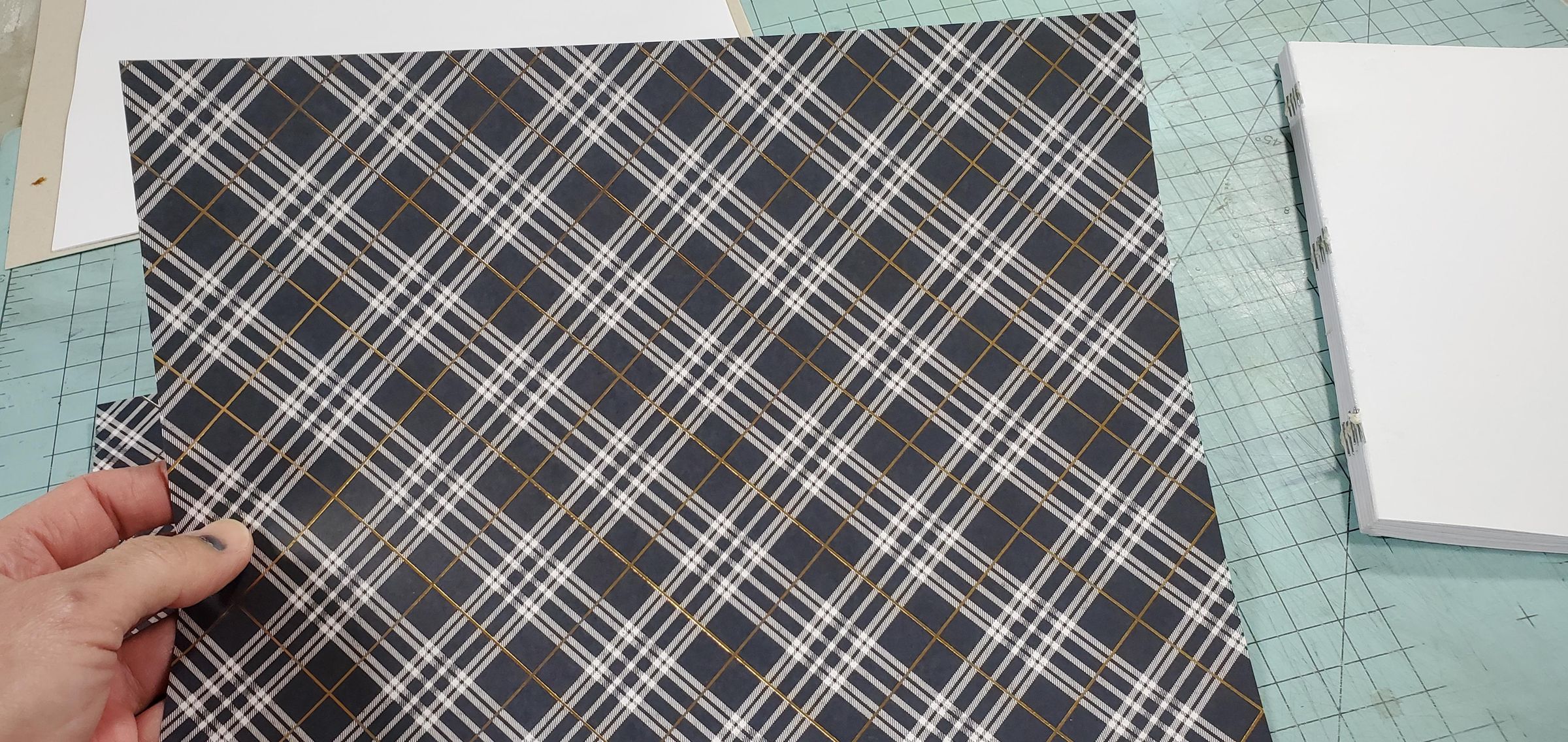 No Sew Book Binding - Easier Way to Make a Sketch Book? : 21 Steps ...