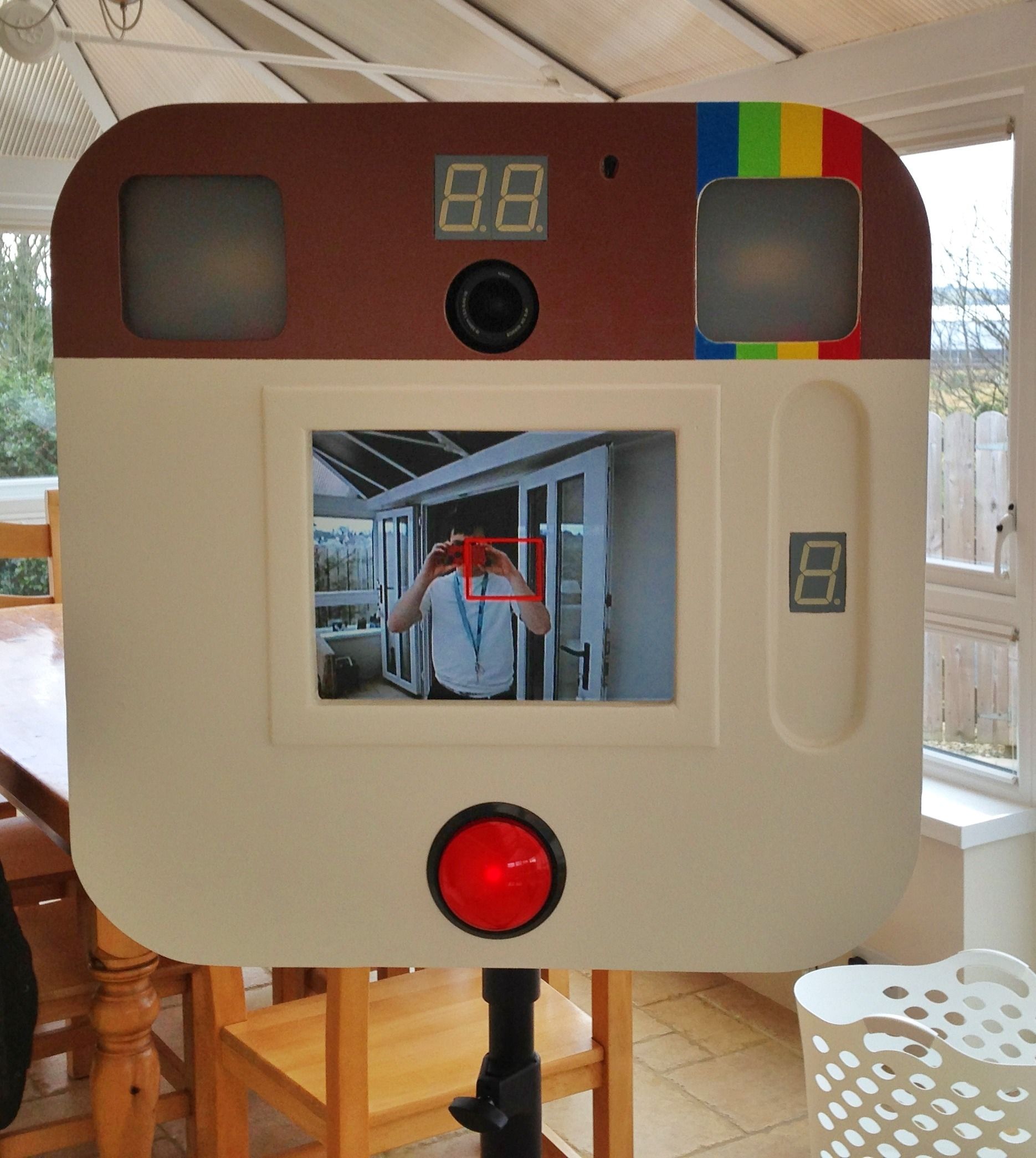 Instagram Inspired DIY Photo-Booth : 18 Steps (with Pictures ...