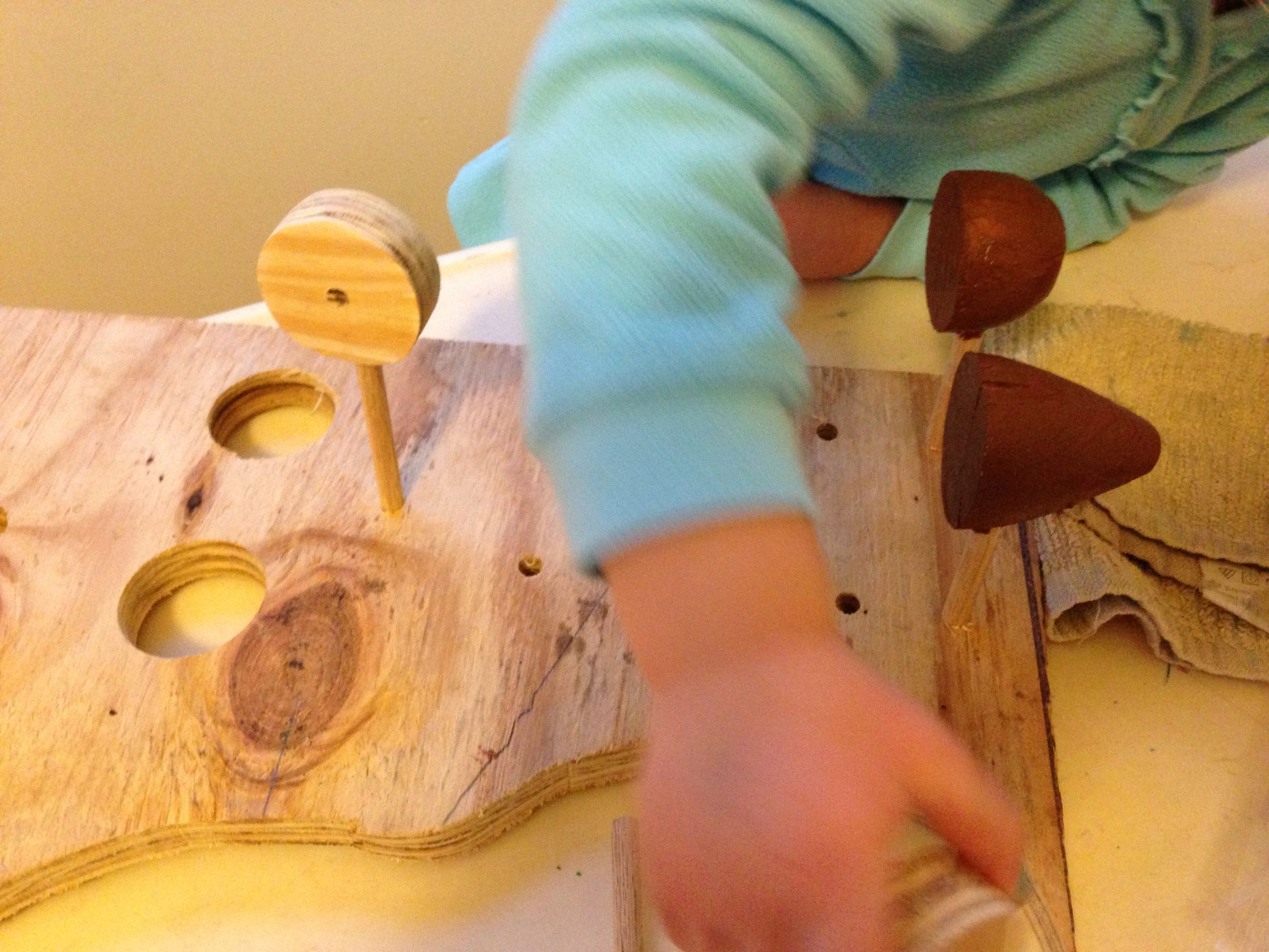Hand Crank Mechanical Toy : 7 Steps (with Pictures) - Instructables