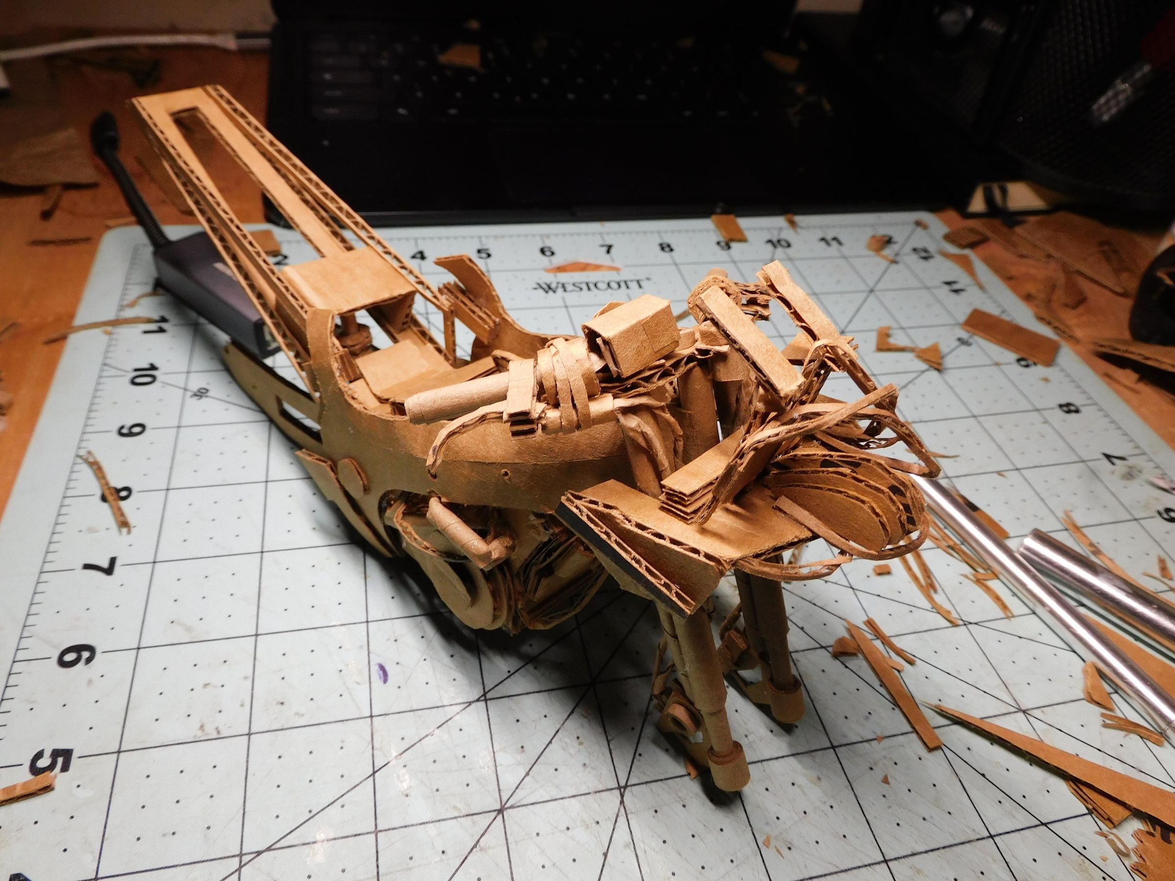 Cardboard Suzuki Hayabusa Chassis : 17 Steps (with Pictures ...