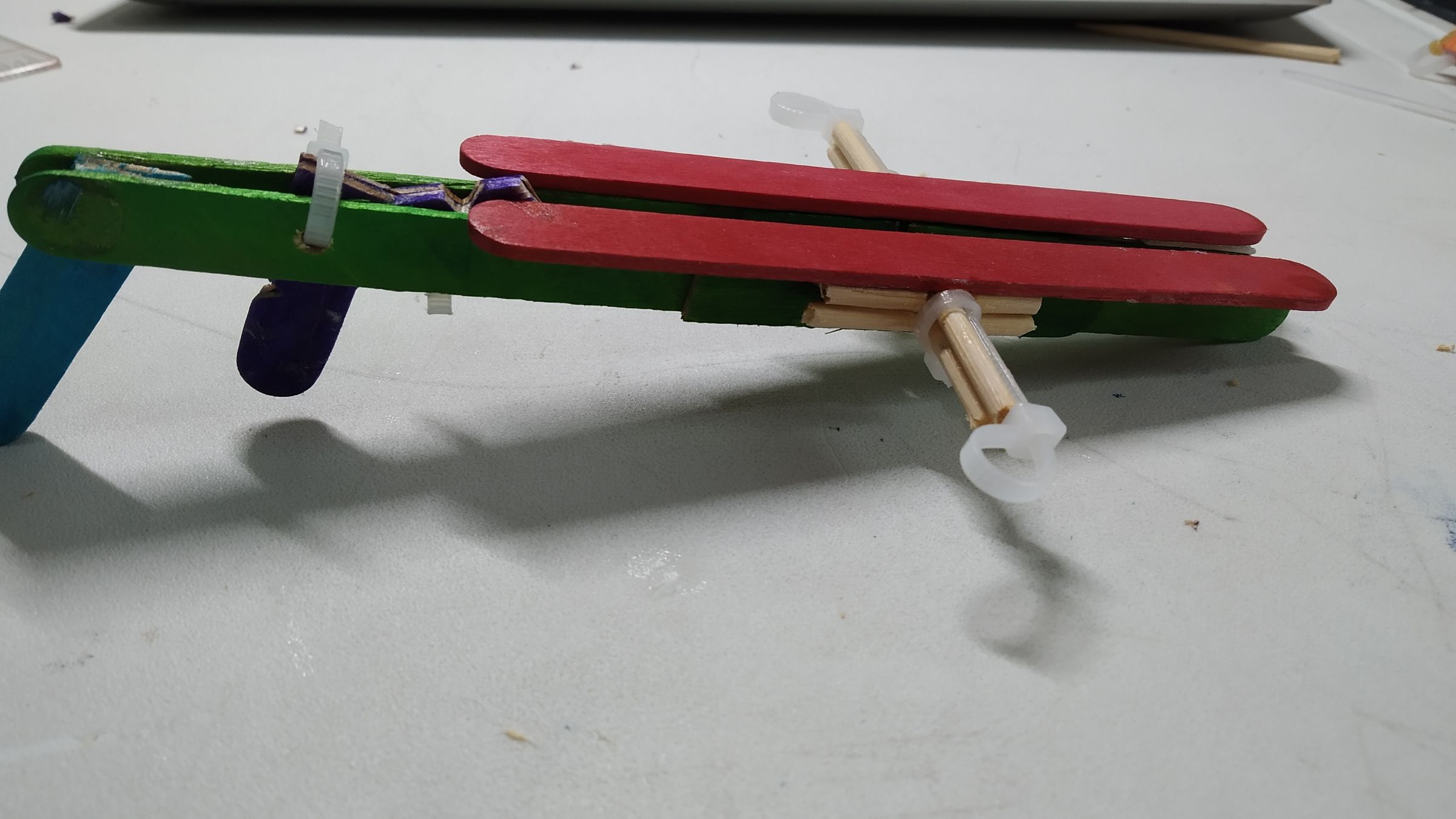 Rubber Band Powered Paper Airplane Gun : 7 Steps (with Pictures ...