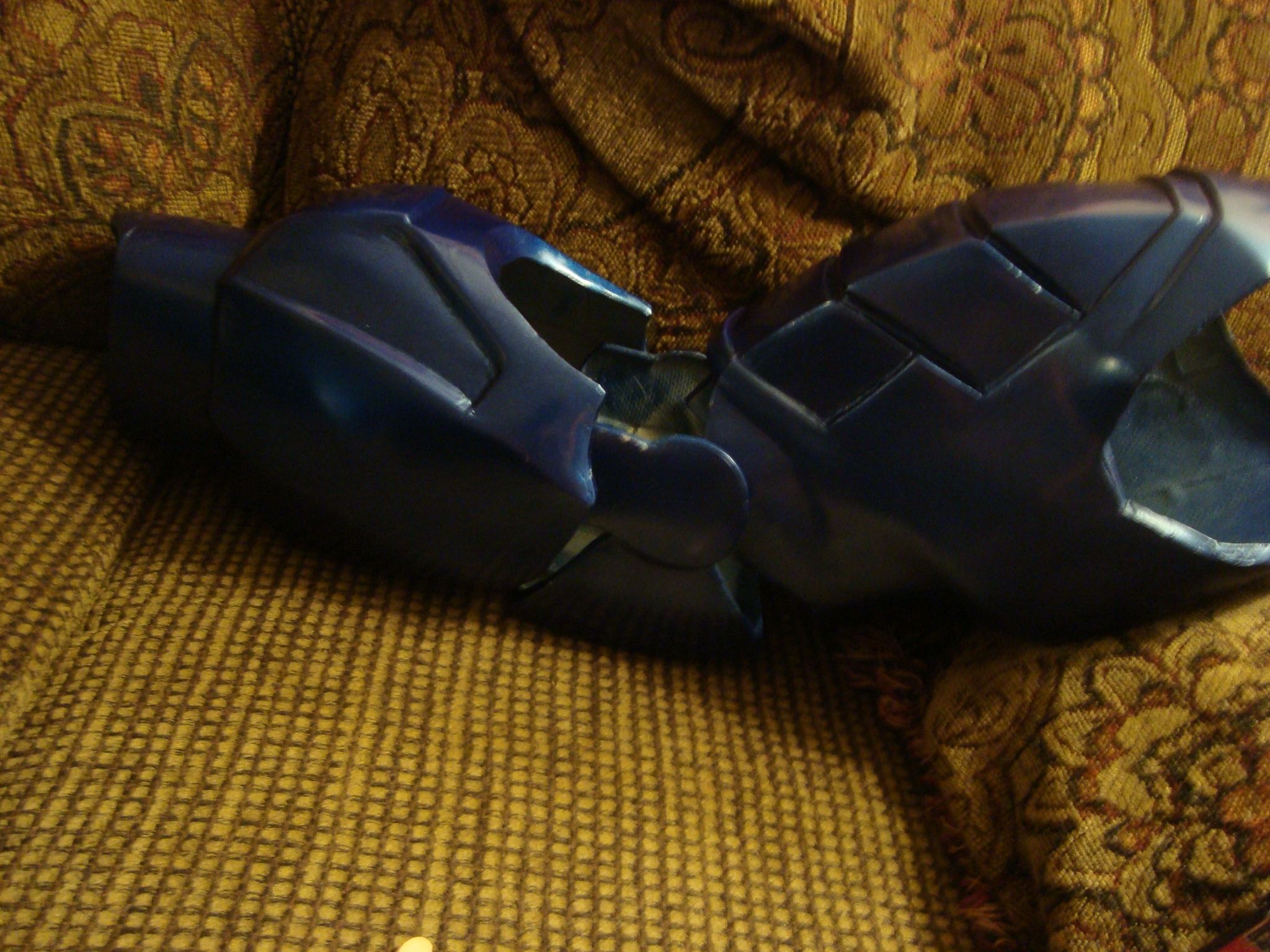 Stealth Iron Man With Electronics and Servos : 9 Steps (with Pictures ...