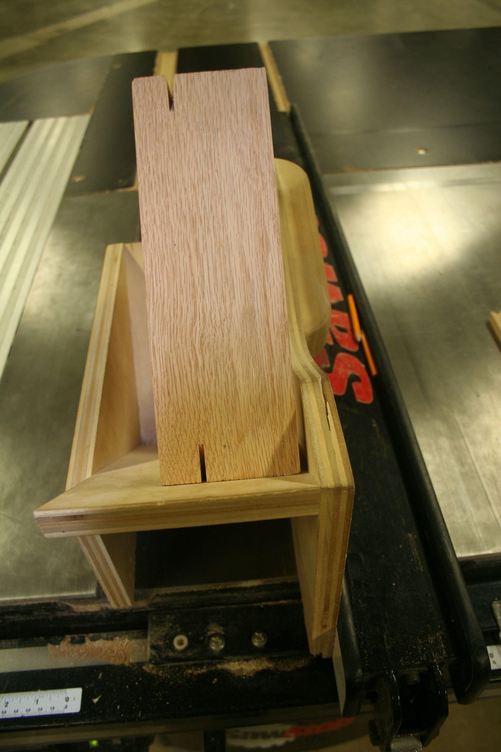 Shadow Box With Splines, I Made It at TechShop : 8 Steps - Instructables