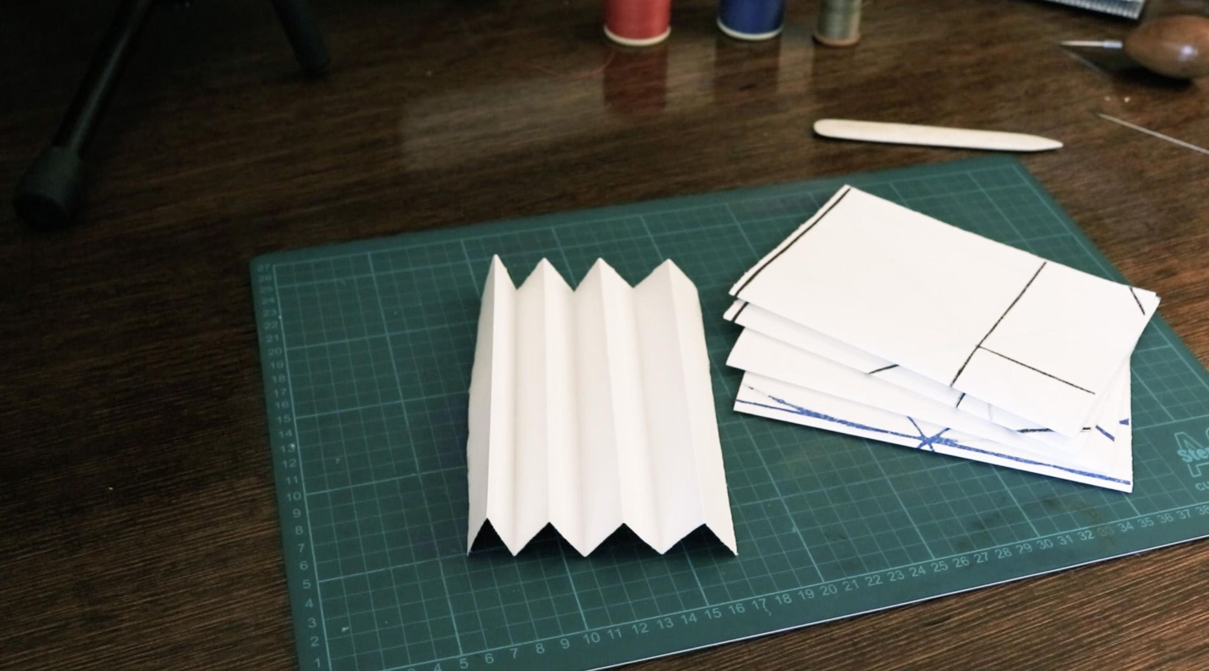 Expanding Your Folded Books : 3 Steps (with Pictures) - Instructables