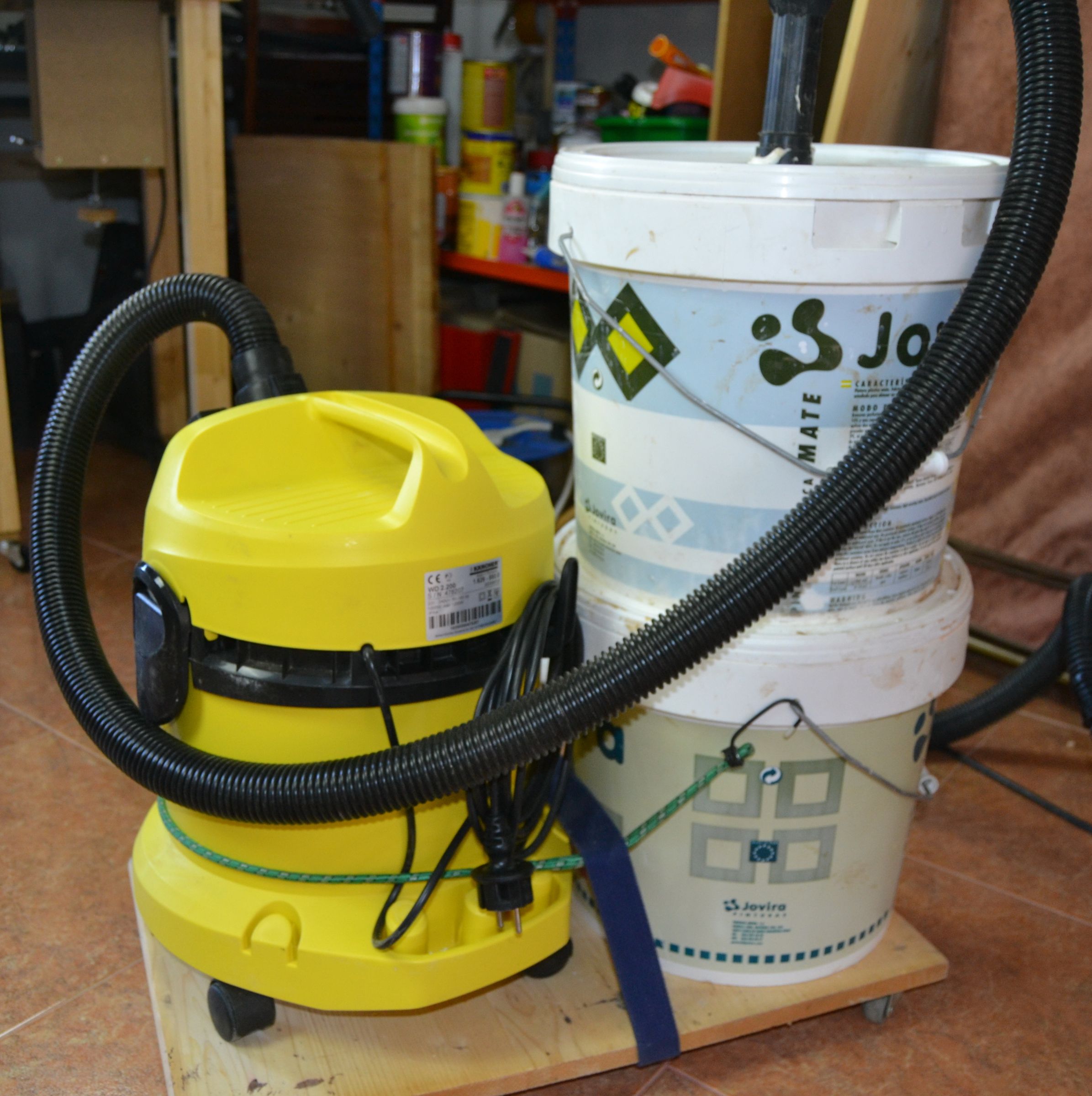 Homemade 'Cyclone' System for Your Workshop - Video - Instructables