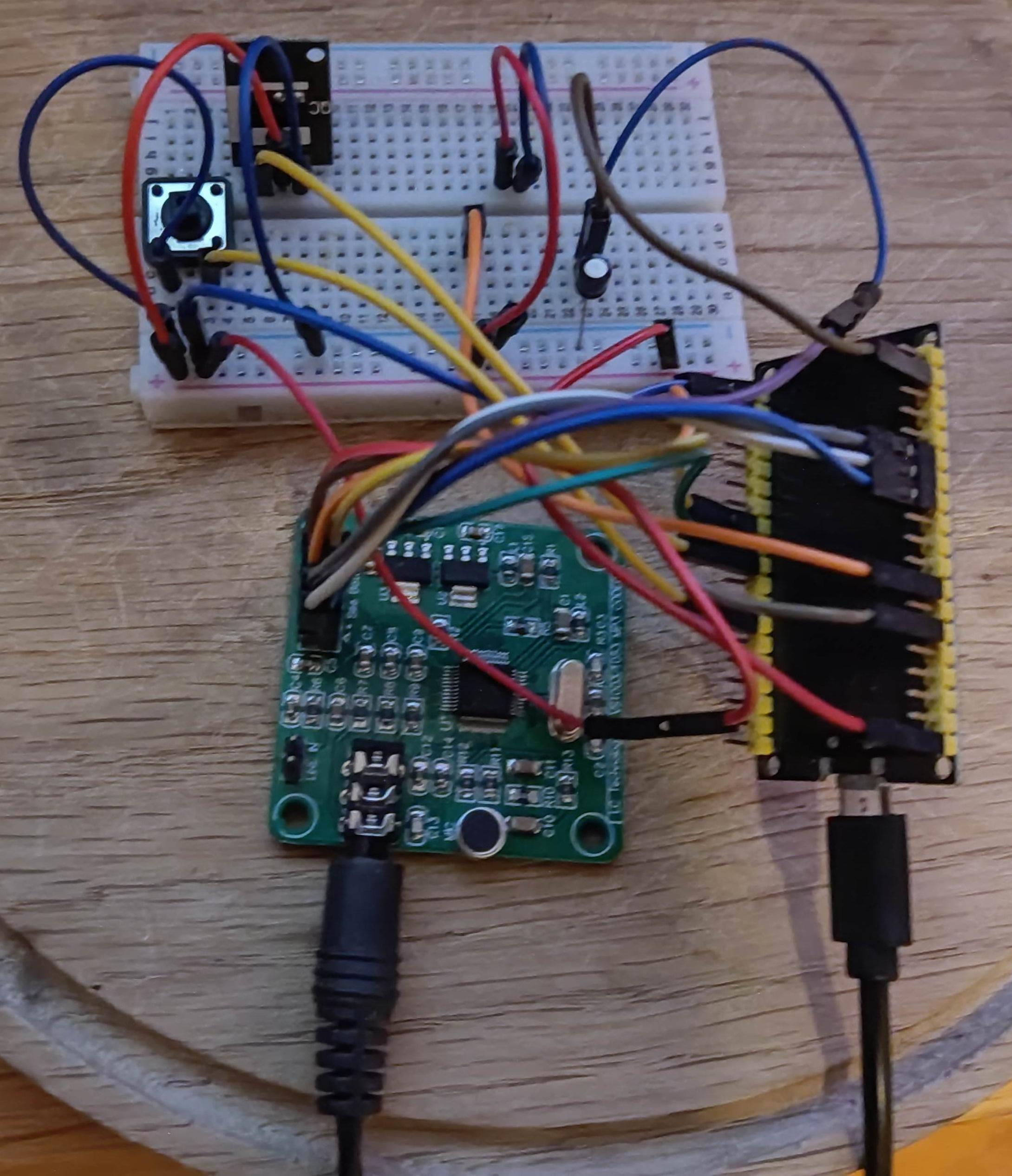 Internet Radio Using an ESP32 : 7 Steps (with Pictures) - Instructables