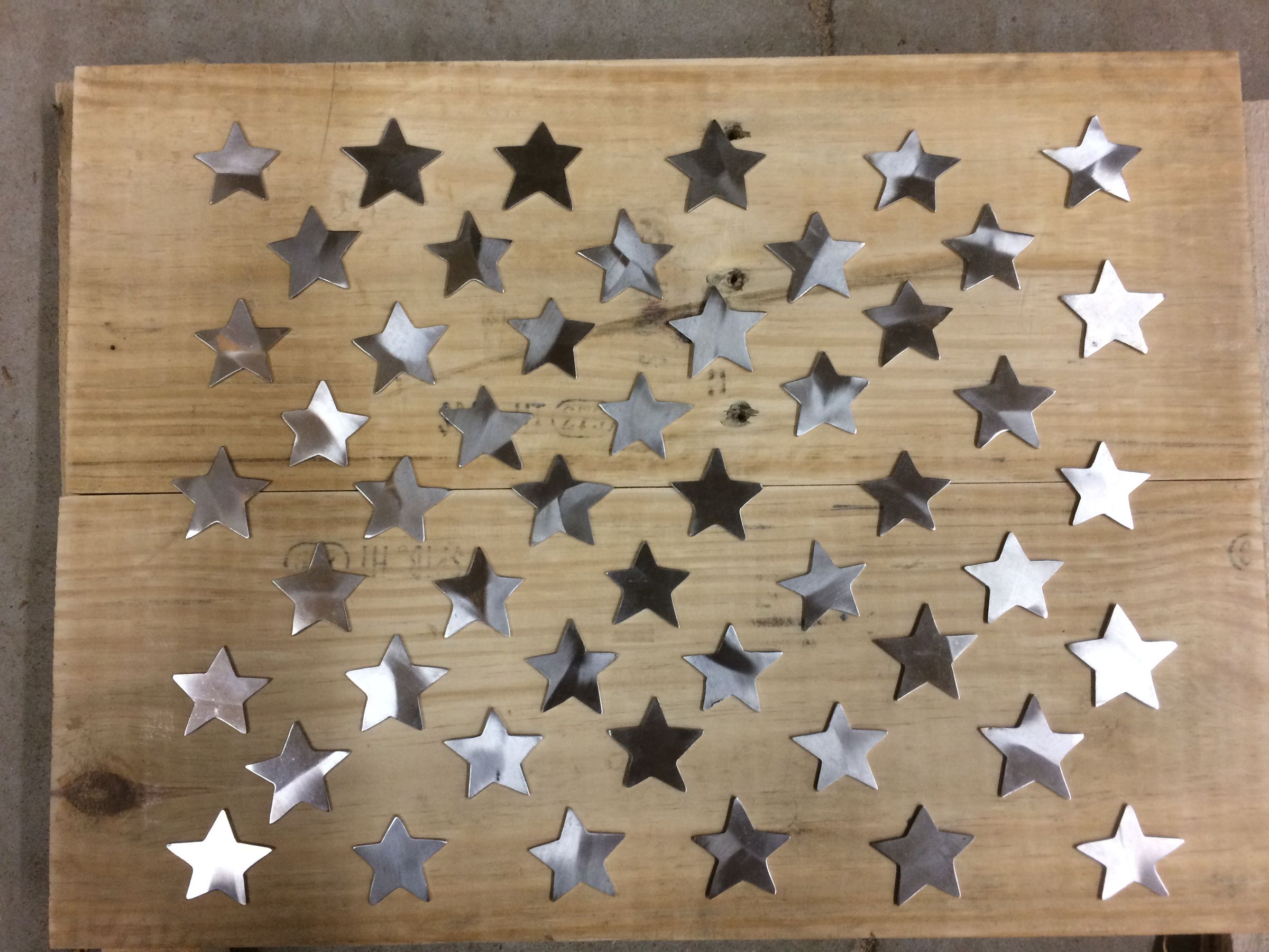 Pallet Wood American Flag (A.K.A. the Pyro Flag) : 15 Steps (with ...