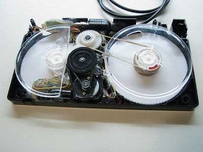 VHS Tape Storage Drive : 8 Steps (with Pictures) - Instructables