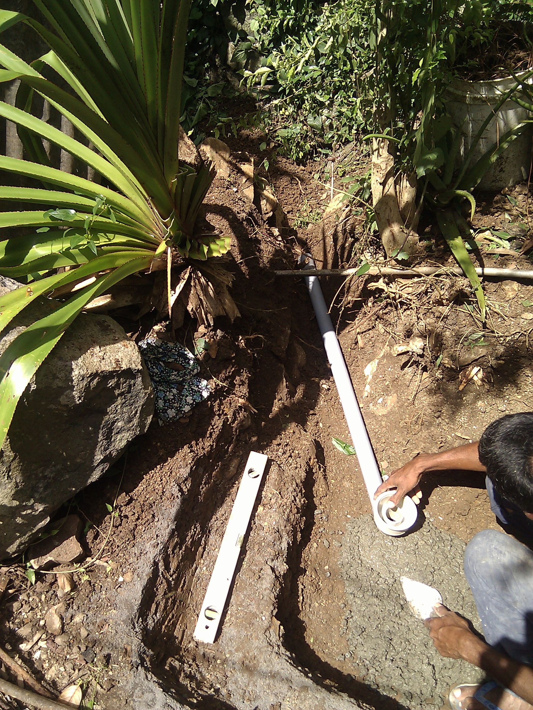 Concrete Pond : 9 Steps (with Pictures) - Instructables